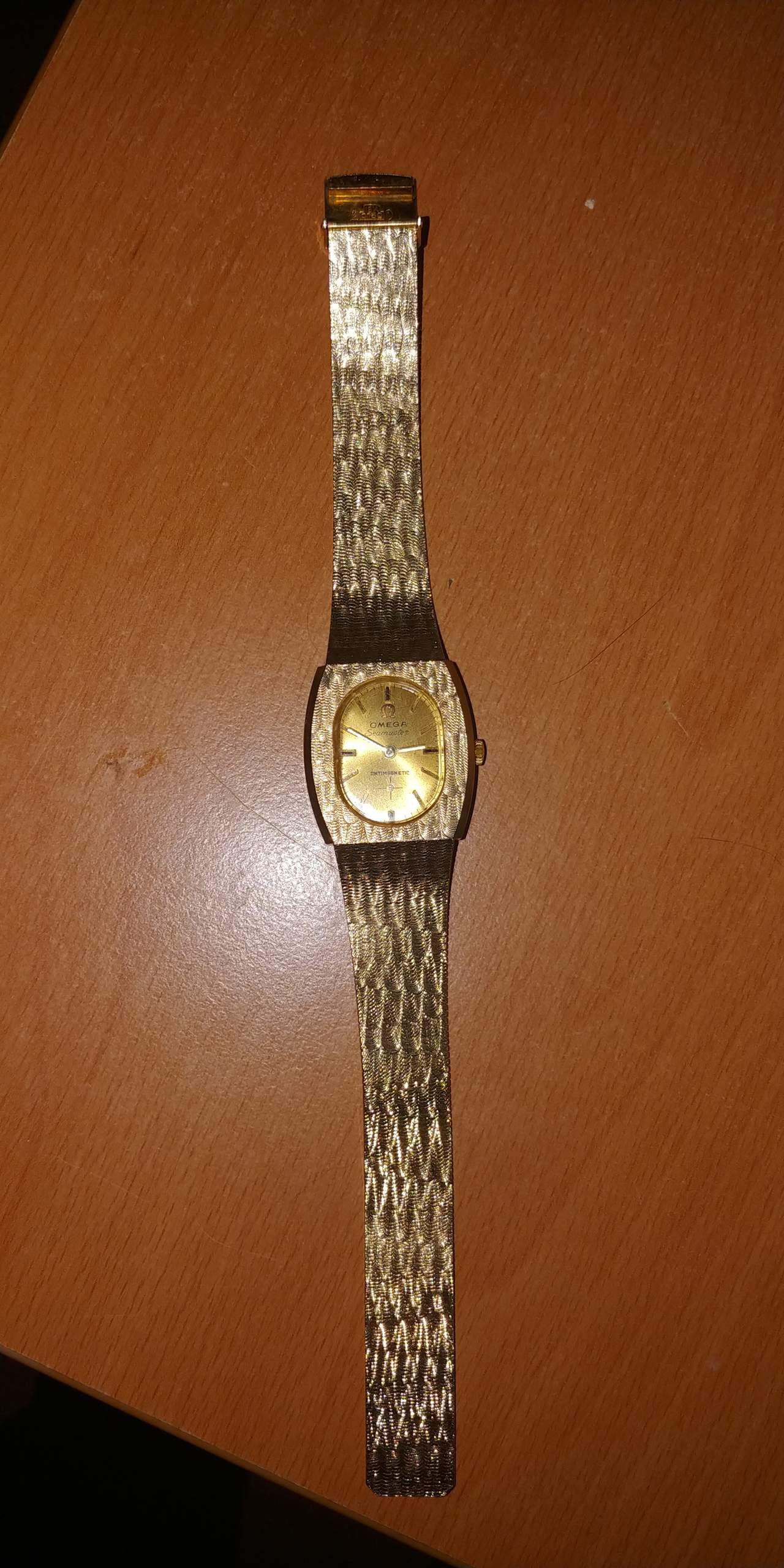 Omega Golduhr Seamaster Antimagnetic 18 K 750 Swiss made? (damenuhr)