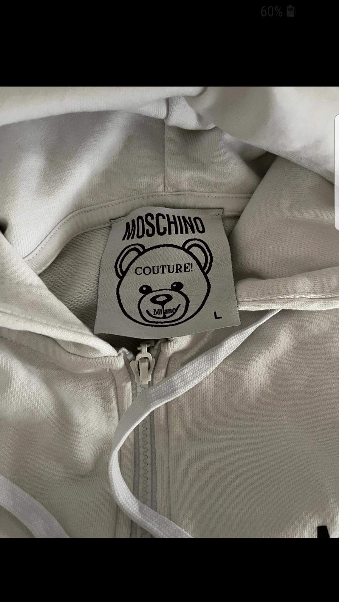 Original Moschino Weste oder doch fake? (Mode, Fälschung, Vinted)