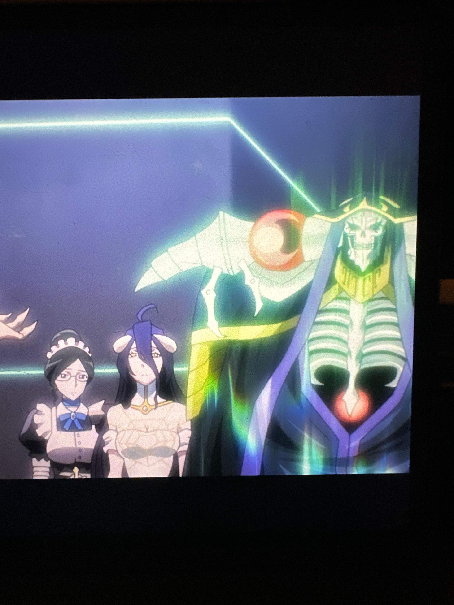 Overlord, wieso leuchtet Momonga von Zeit zu Zeit grün auf? (Anime ...