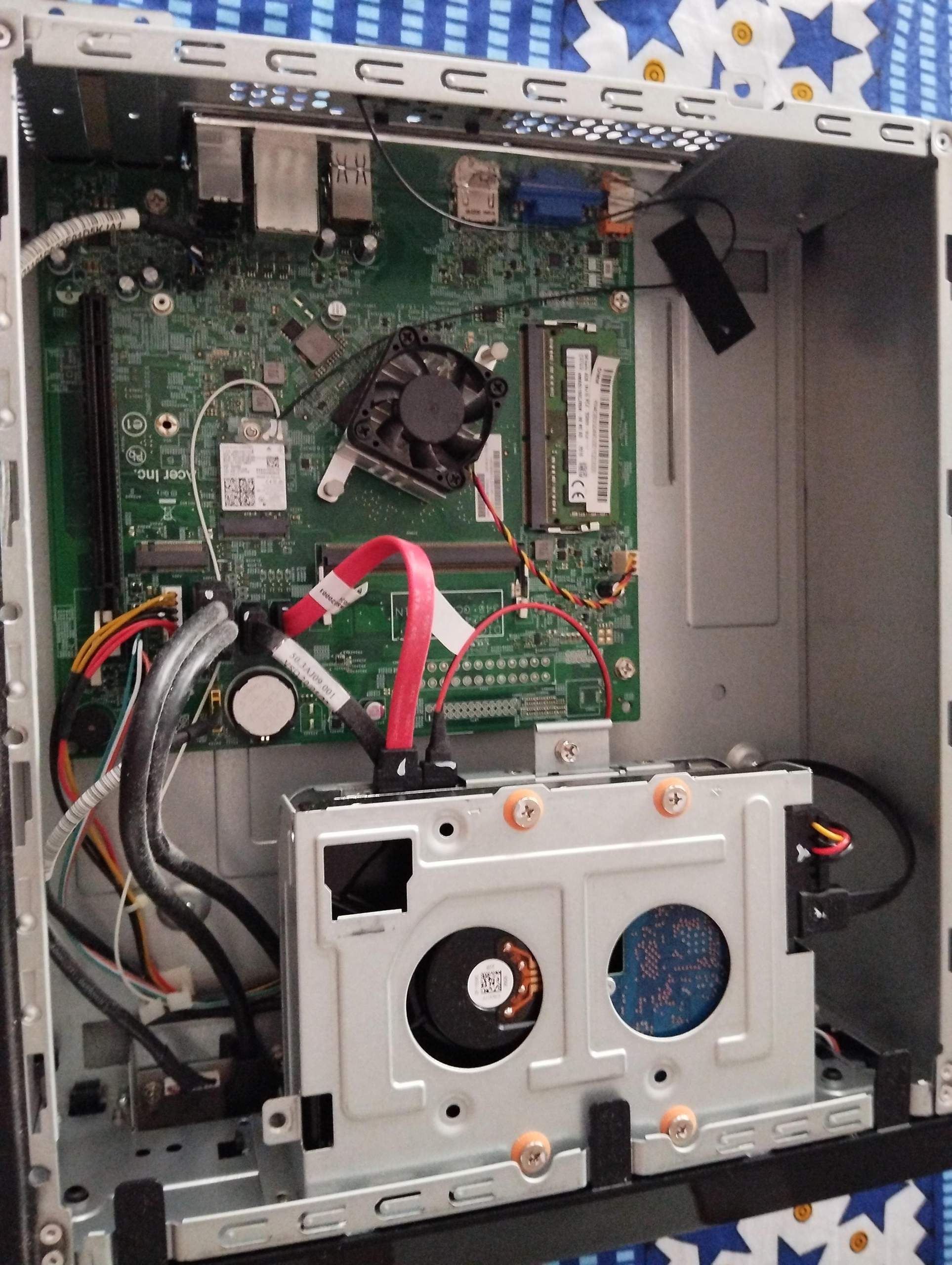 Passt eine AMD ryzen 5 5500 6x 3.60 Hz und eine GTX 1050 in einem Acer ...