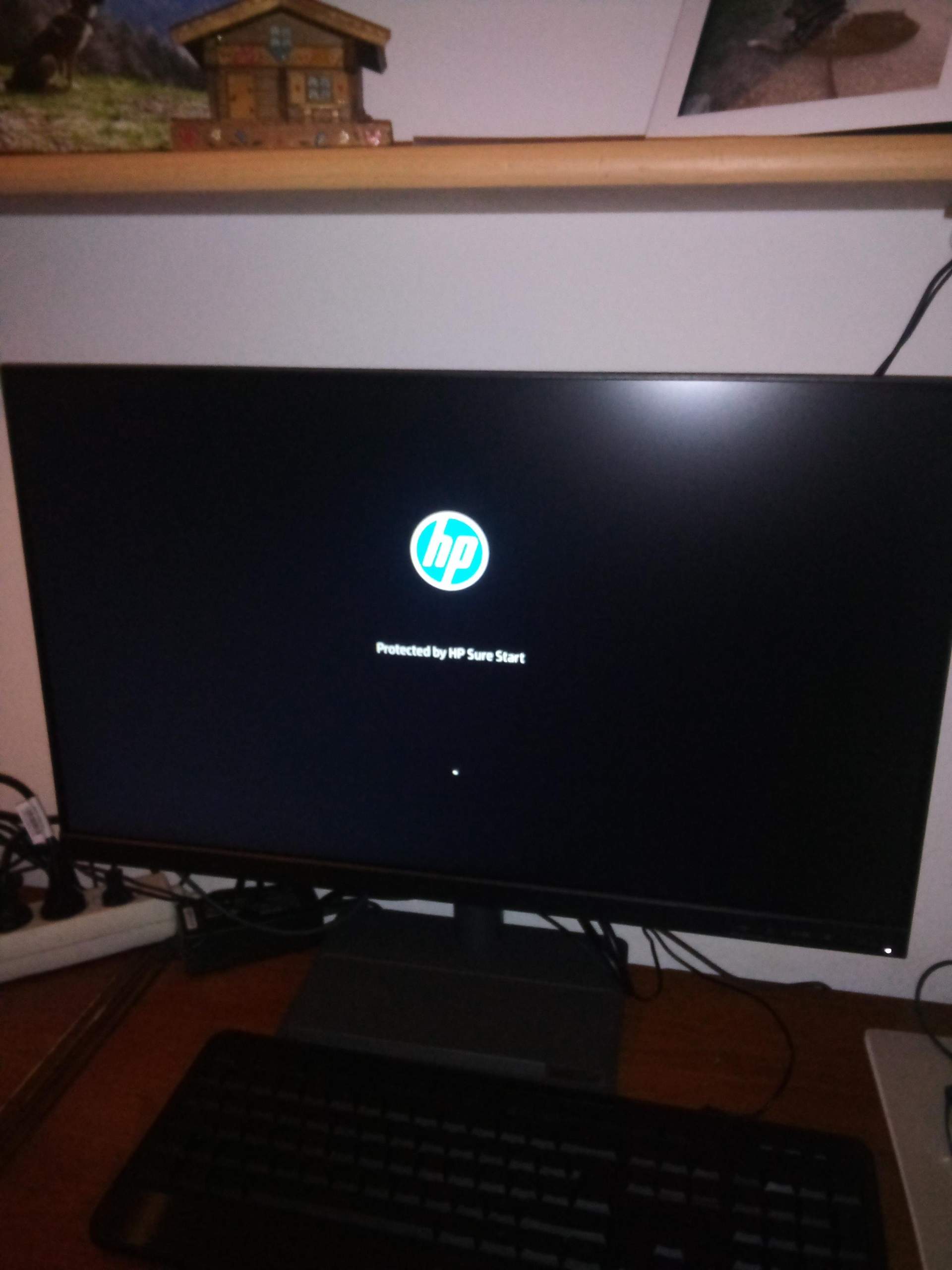 PC bei Upgrade auf Windows 11 eingefroren:"protected by HP Sure start" was tun? (Computer ...