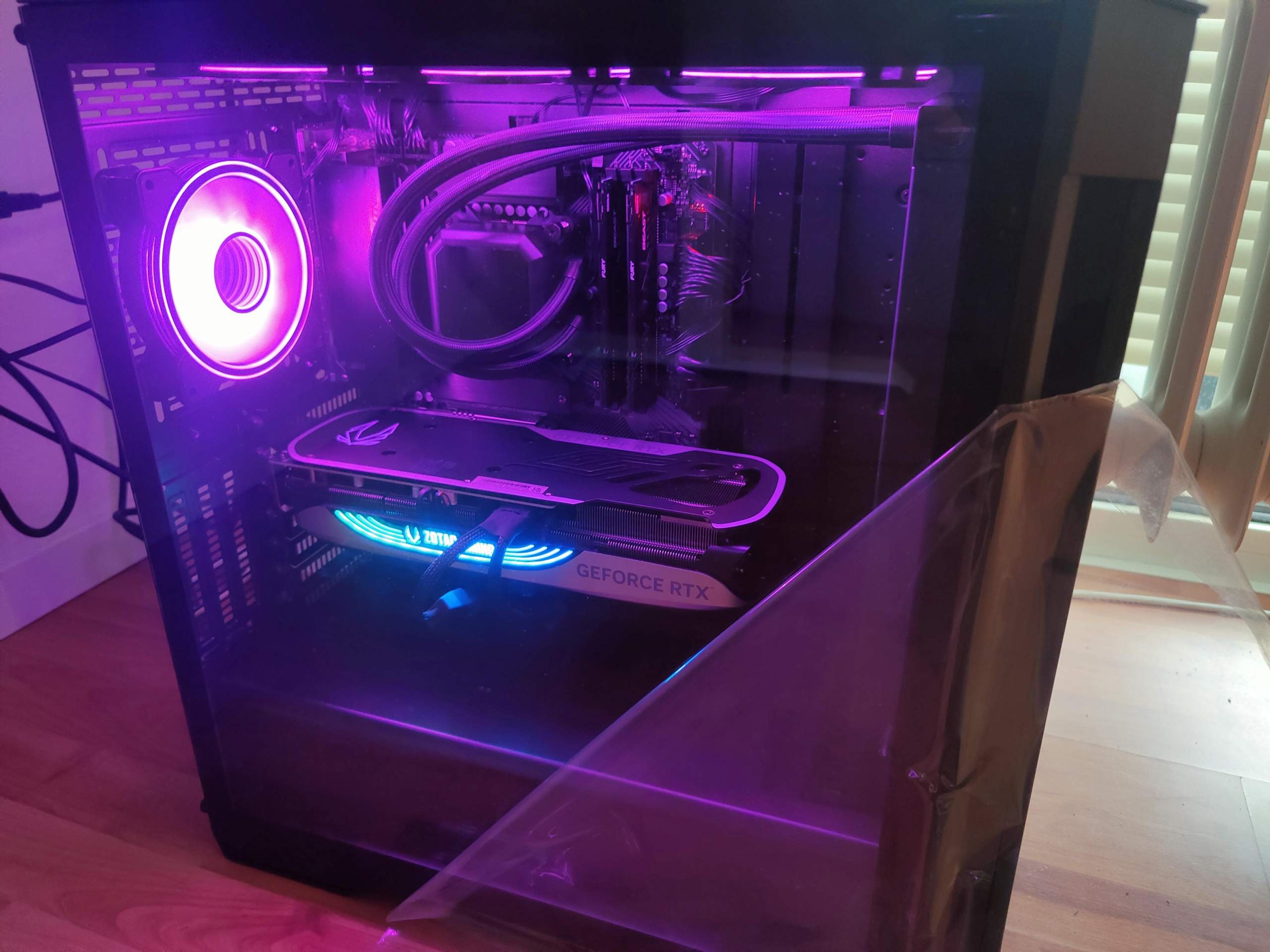 Pc bestellt. Lüfter richtig eingebaut? (Computer, Gaming, Gaming PC)