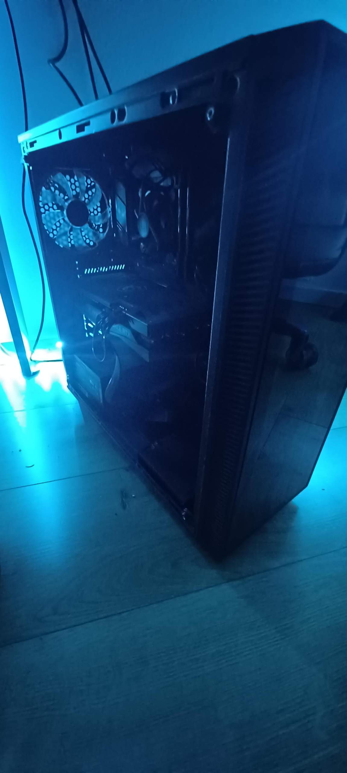 Pc Gehäuse über nacht offen lassen? (Gaming PC, Lüfter, Gehäuselüfter)