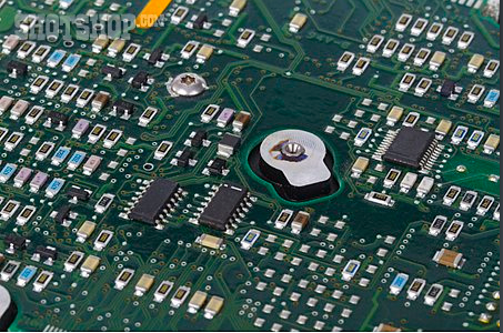 Pc-Technick; Woraus besteht eine Platine? (Computer, Reparatur, Elektrik)