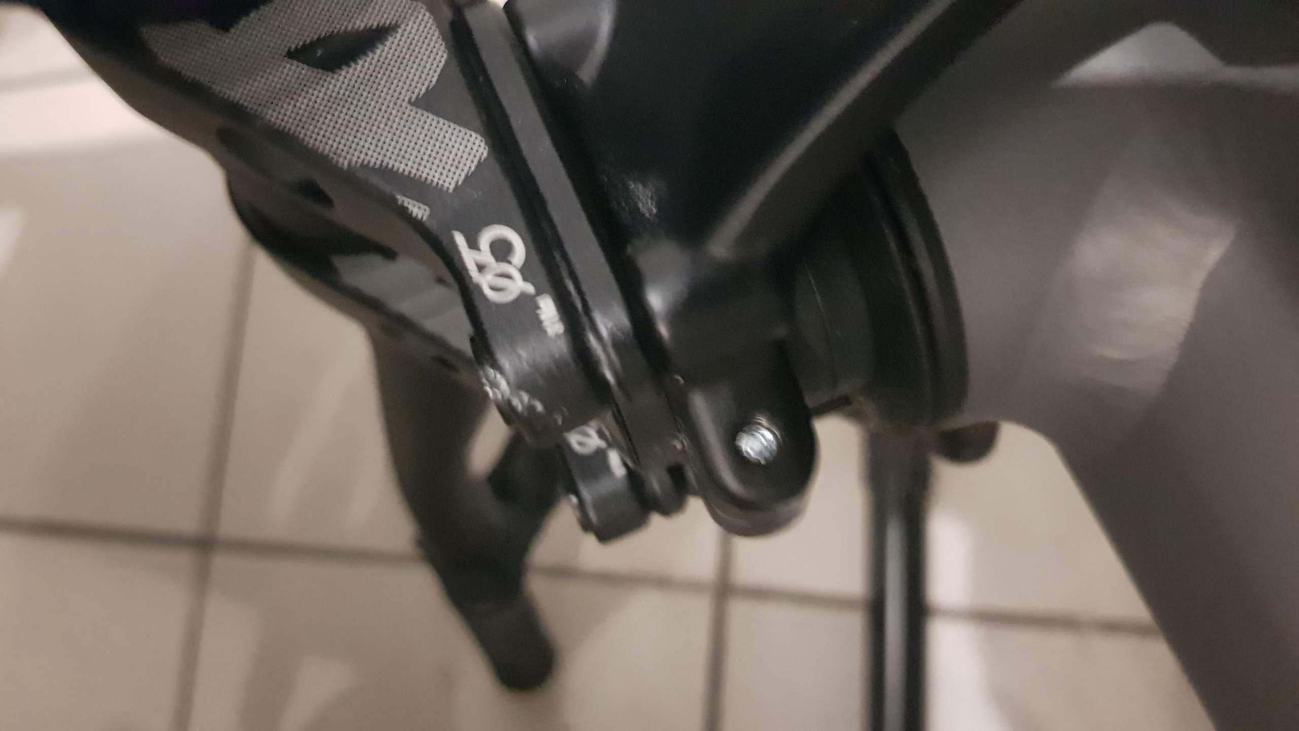 Pedale samt Zahnrad vom Downhill Bike einfach abgefallen? (Reparatur ...