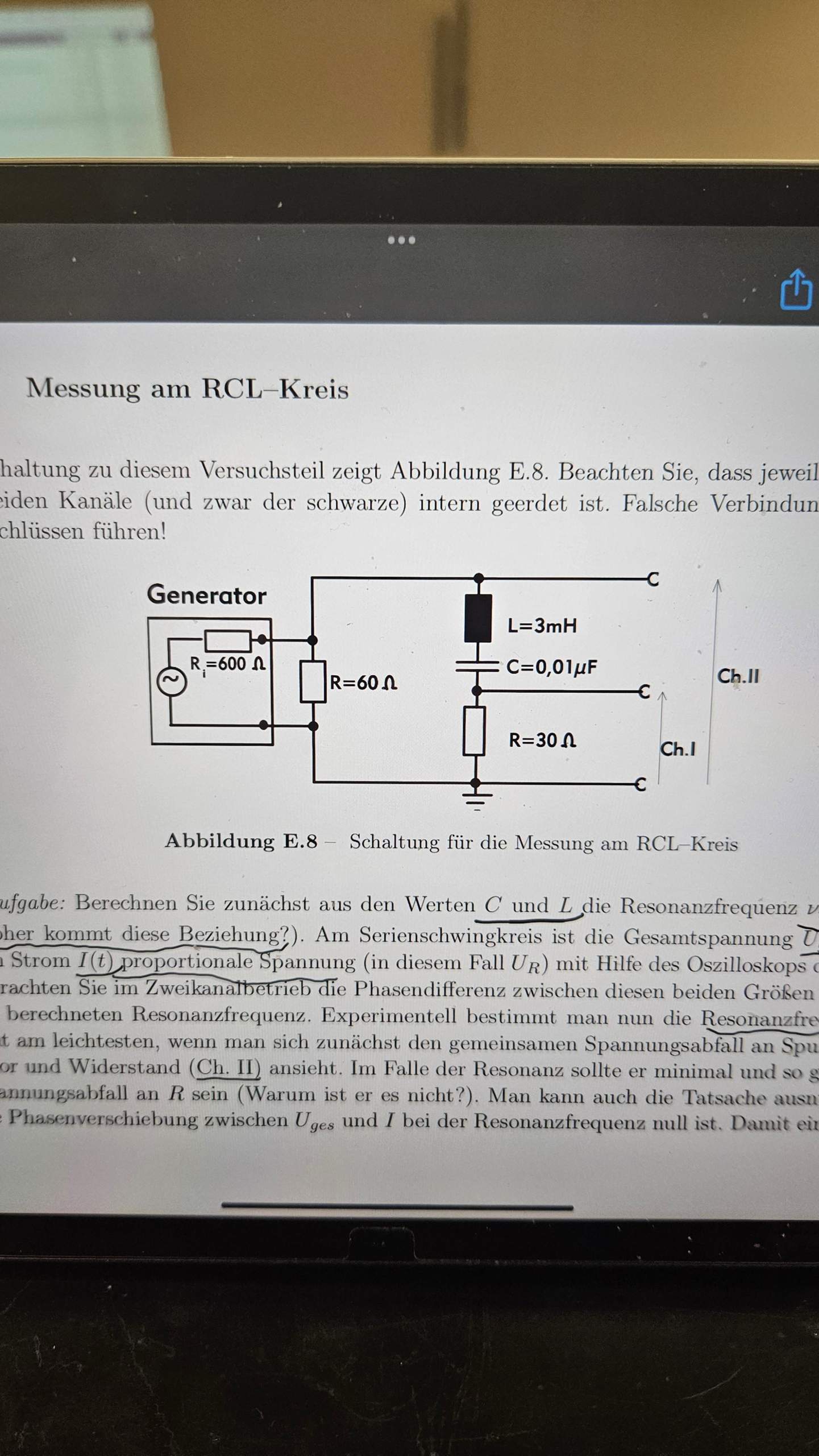 RCL-kreis? (Physik, Elektrotechnik, Spannung)