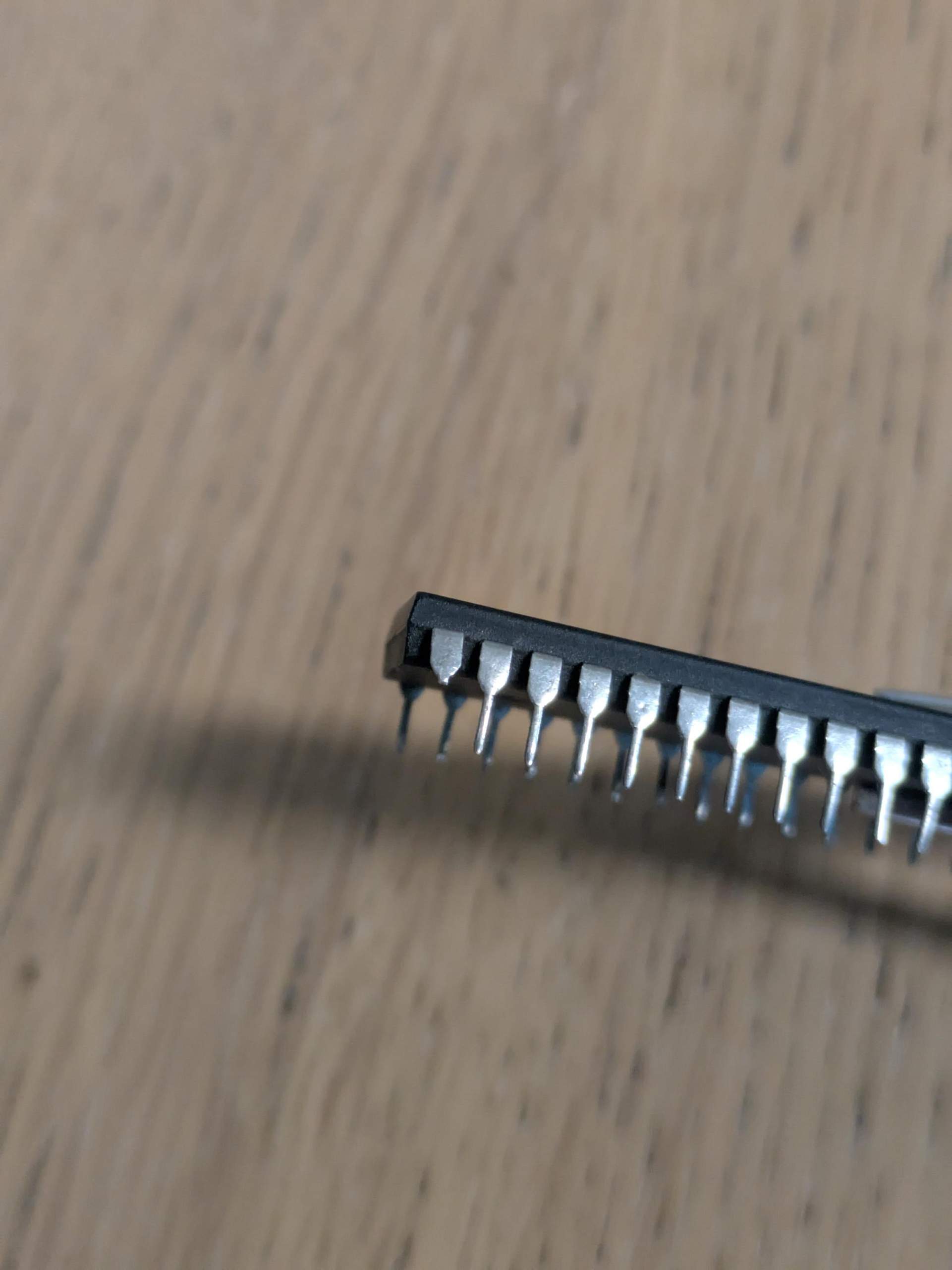 ROM-Chip mit Steckbrett-Verbindern reparieren? (Hardware, Elektronik ...