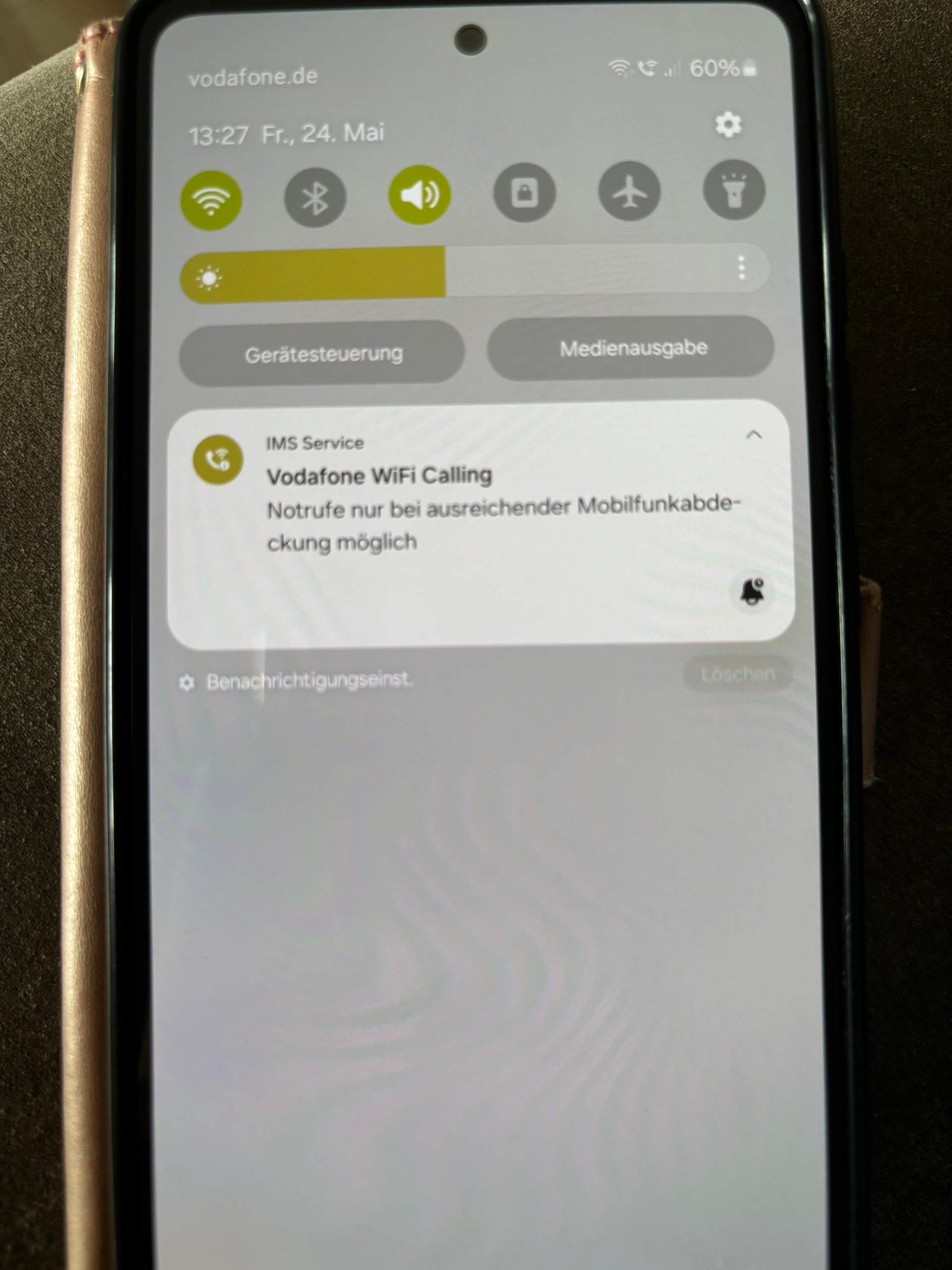 Samsung Handy Mitteilungen? (WLAN, Microsoft, Bluetooth)