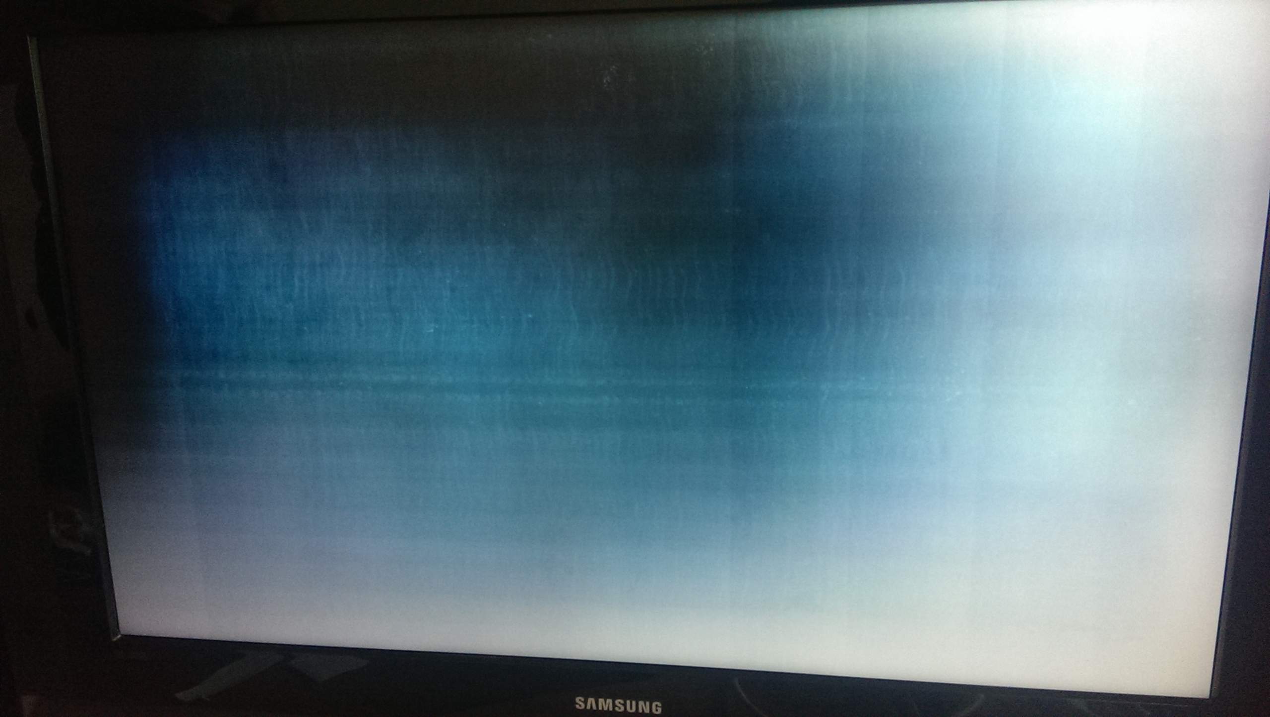 Samsung LCD TV zeigt nur weisses Bild. Was ist defekt? (Fernseher)