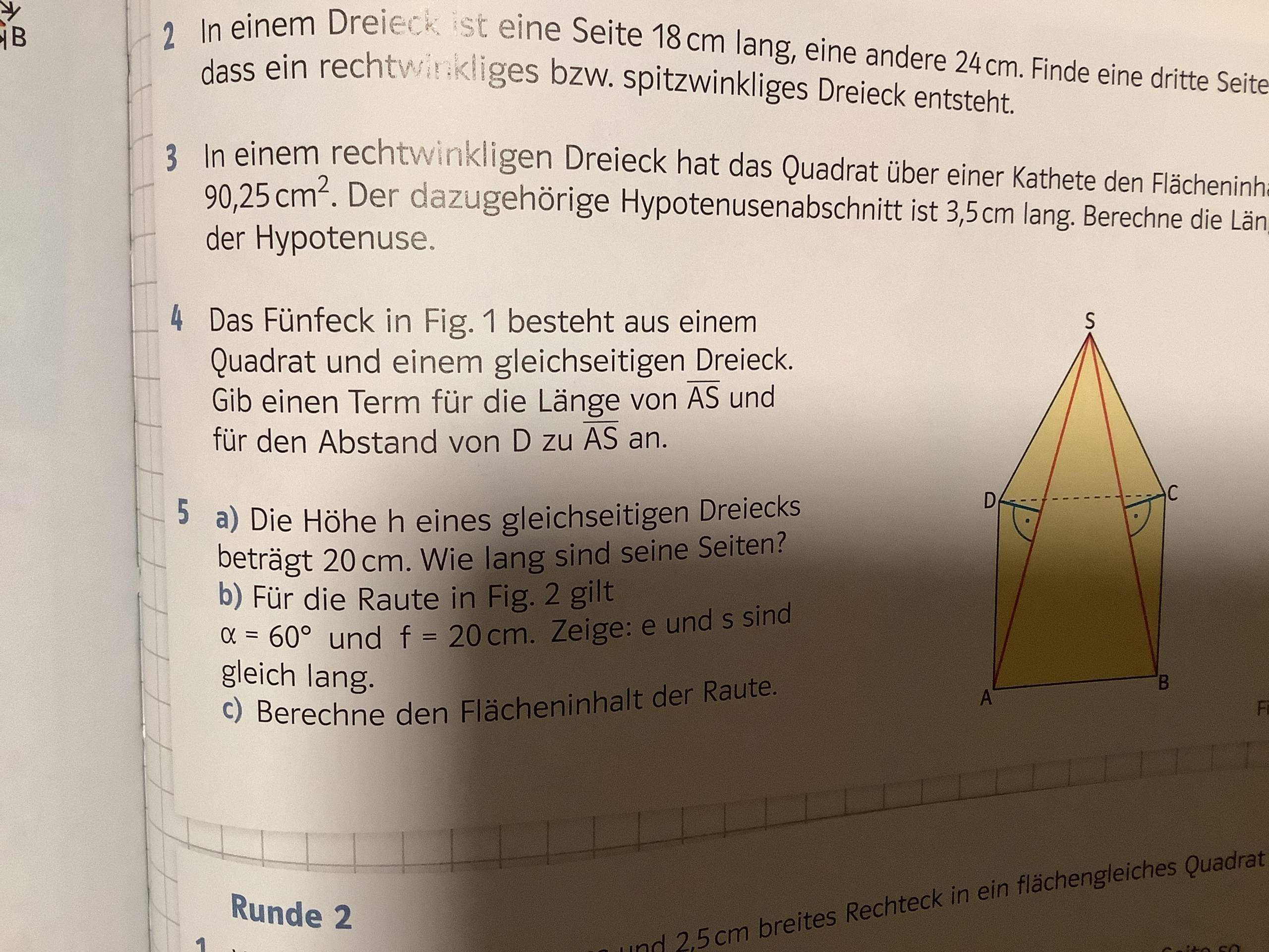 Satz des Pythagoras textaufgabe? (rechnen, Formel, Dreieck)