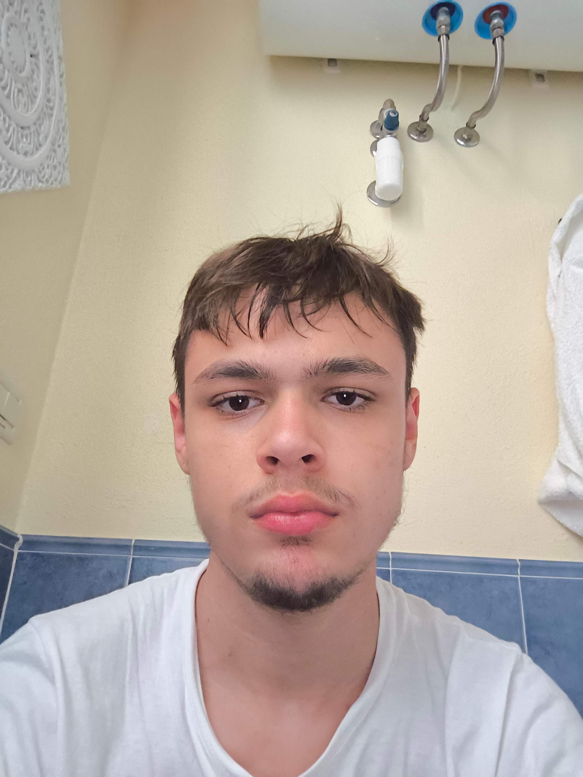 sehe ich toller aus mit bart oder ohne bart? (Aussehen, Tollwut)