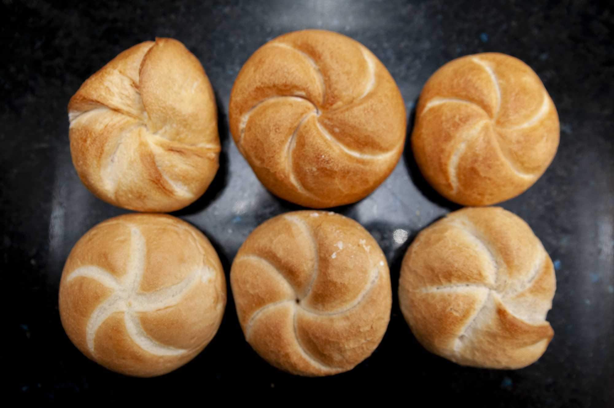 Semmeln in Italien? (Leben, backen, Frühstück)