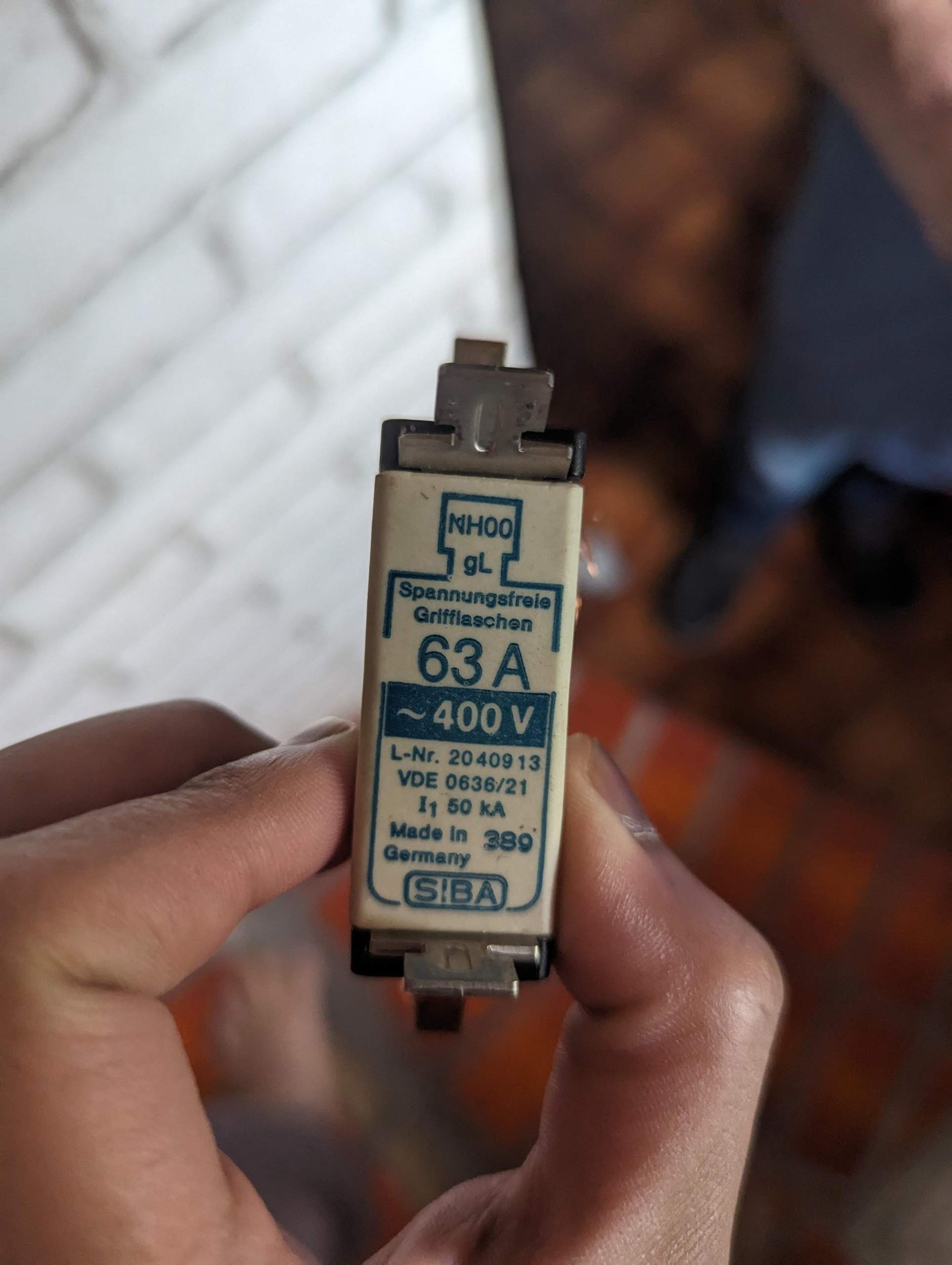 Sicherung NH00 und NH000 das selbe? (Strom, Elektrik, Elektrizität)