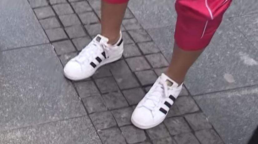 Sieht dieser Look/Outfit "Assi" aus? (Philosophie)