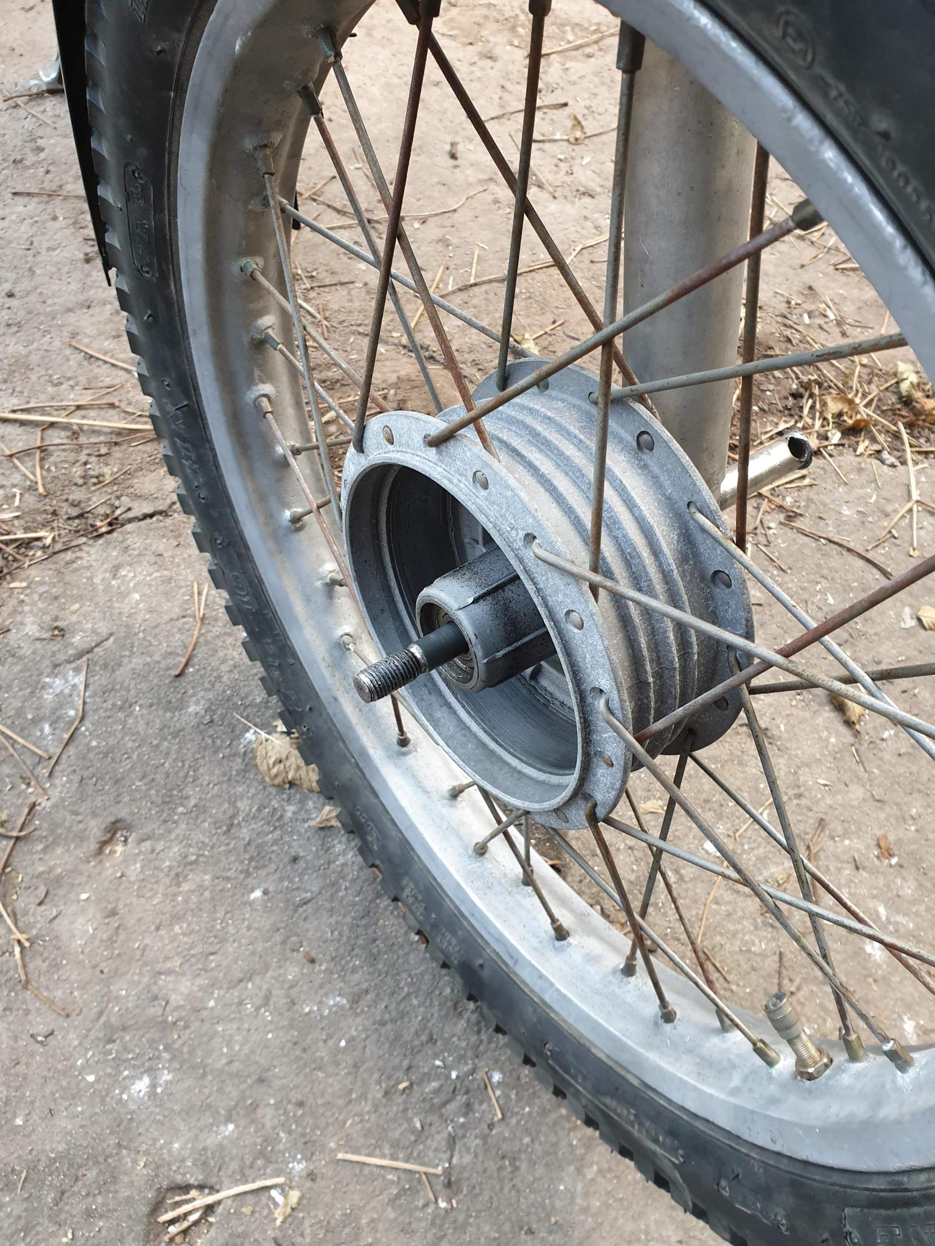 Simson vordere Steckachse klemmt? (Technik, Technologie, Auto und Motorrad)