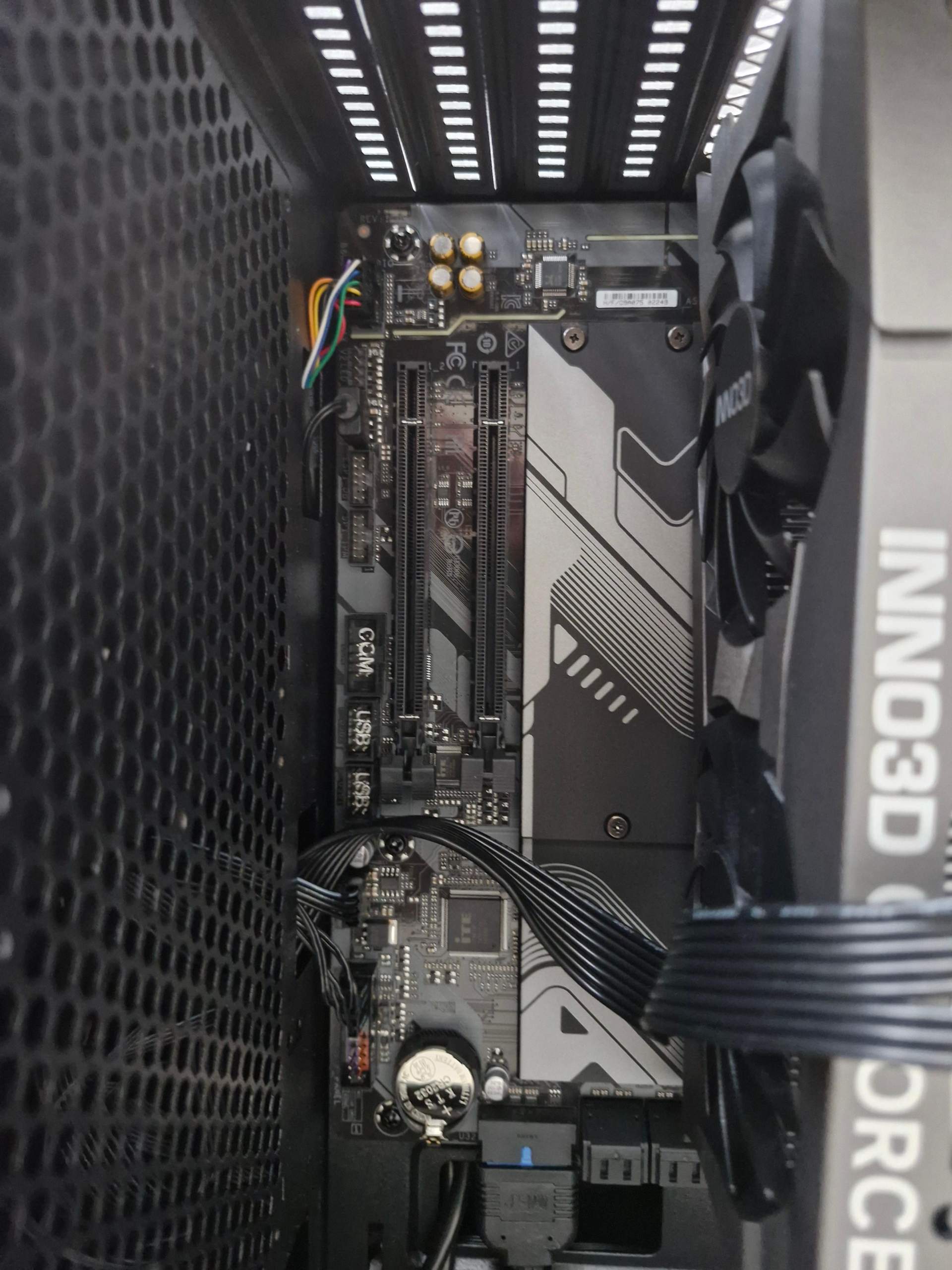 Sind das PCIE Slots? (Computer, Technik, PC)