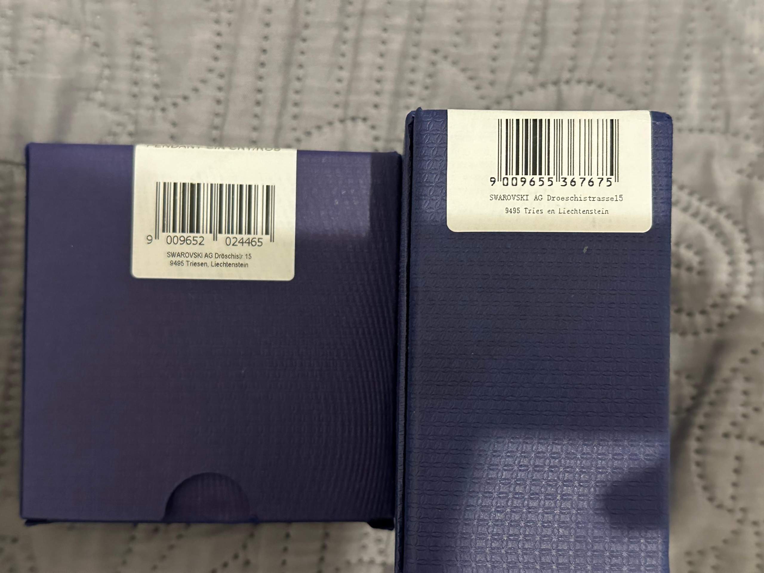 Sind die zwei Swarovski Artikel Fake? (Kette, Silber, Fälschung)