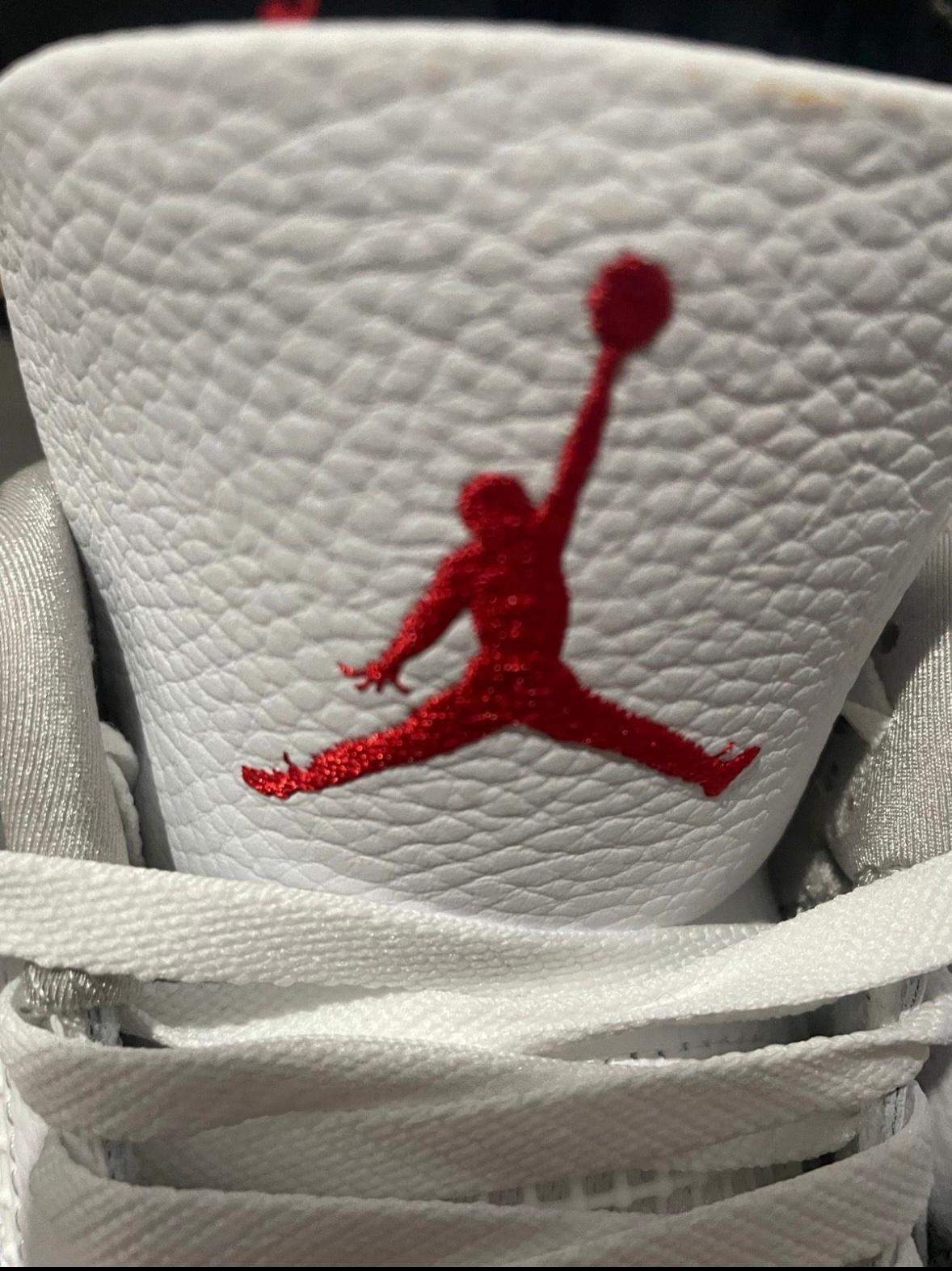 Sind diese Jordan 4 Oreo reps? (Nike, Sneaker, Fake)