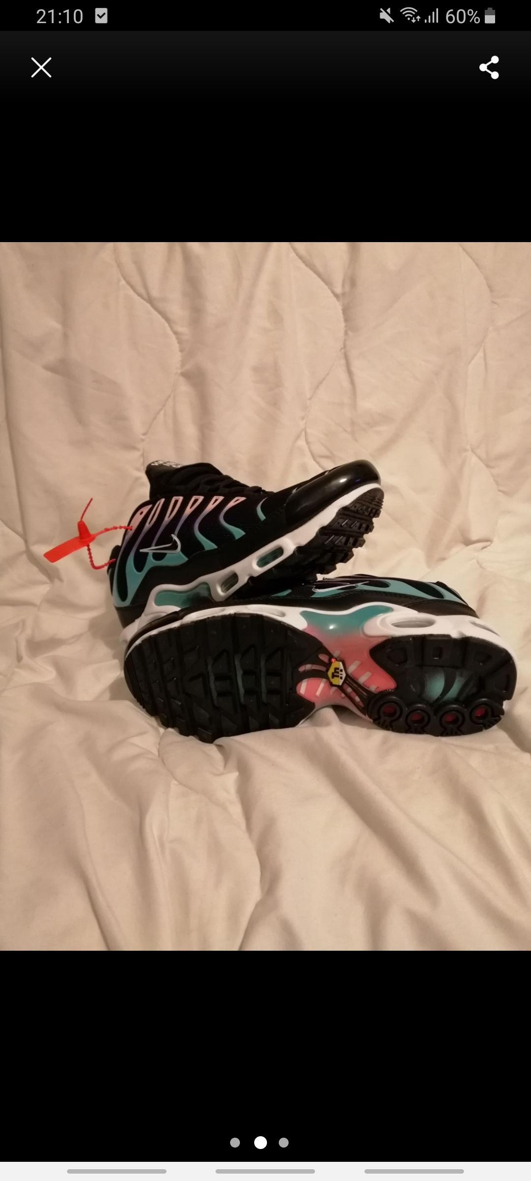 Sind diese Nike TN's Fake oder Echt? (Schuhe, Sneaker, Nike Air Max)