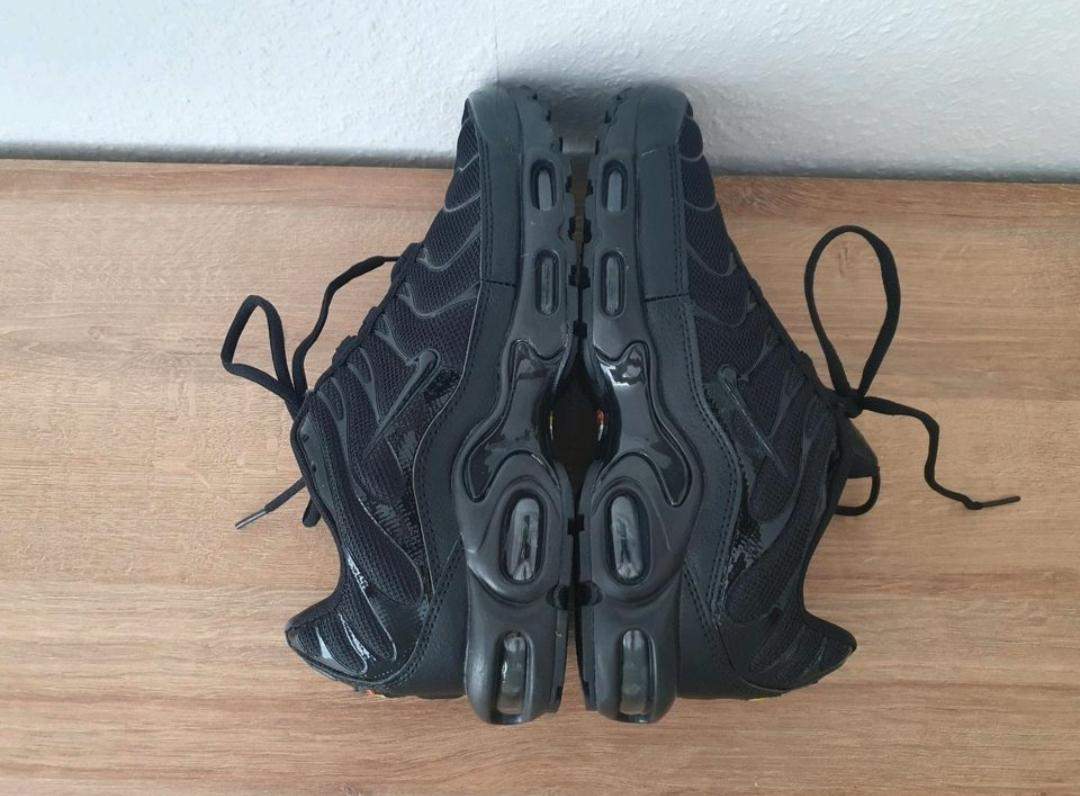 Sind diese Schuhe Fake oder Orginal (Nike TN)? (Nike Air Max, Legit ...