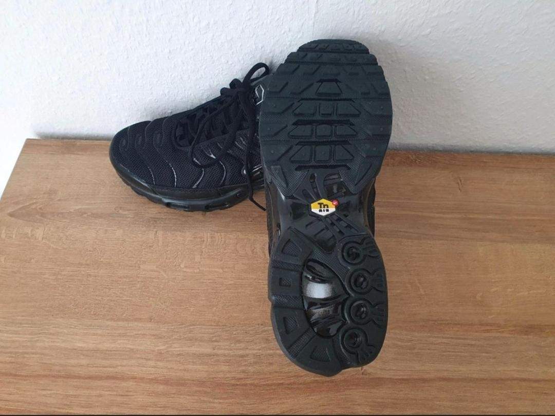 Sind diese Schuhe Fake oder Orginal (Nike TN)? (Nike Air Max, Legit ...