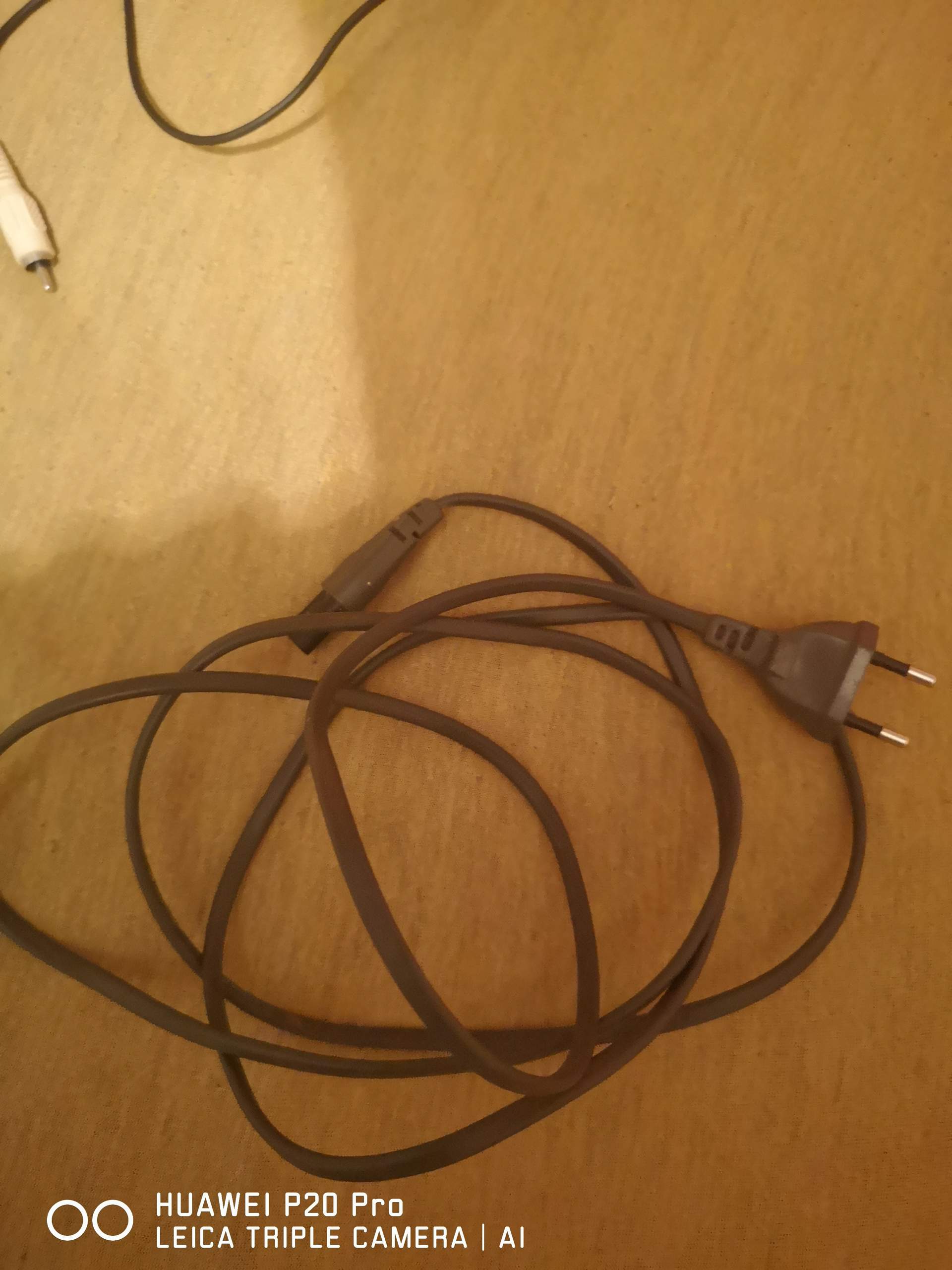 Sony Playstation 1 Stromkabel?