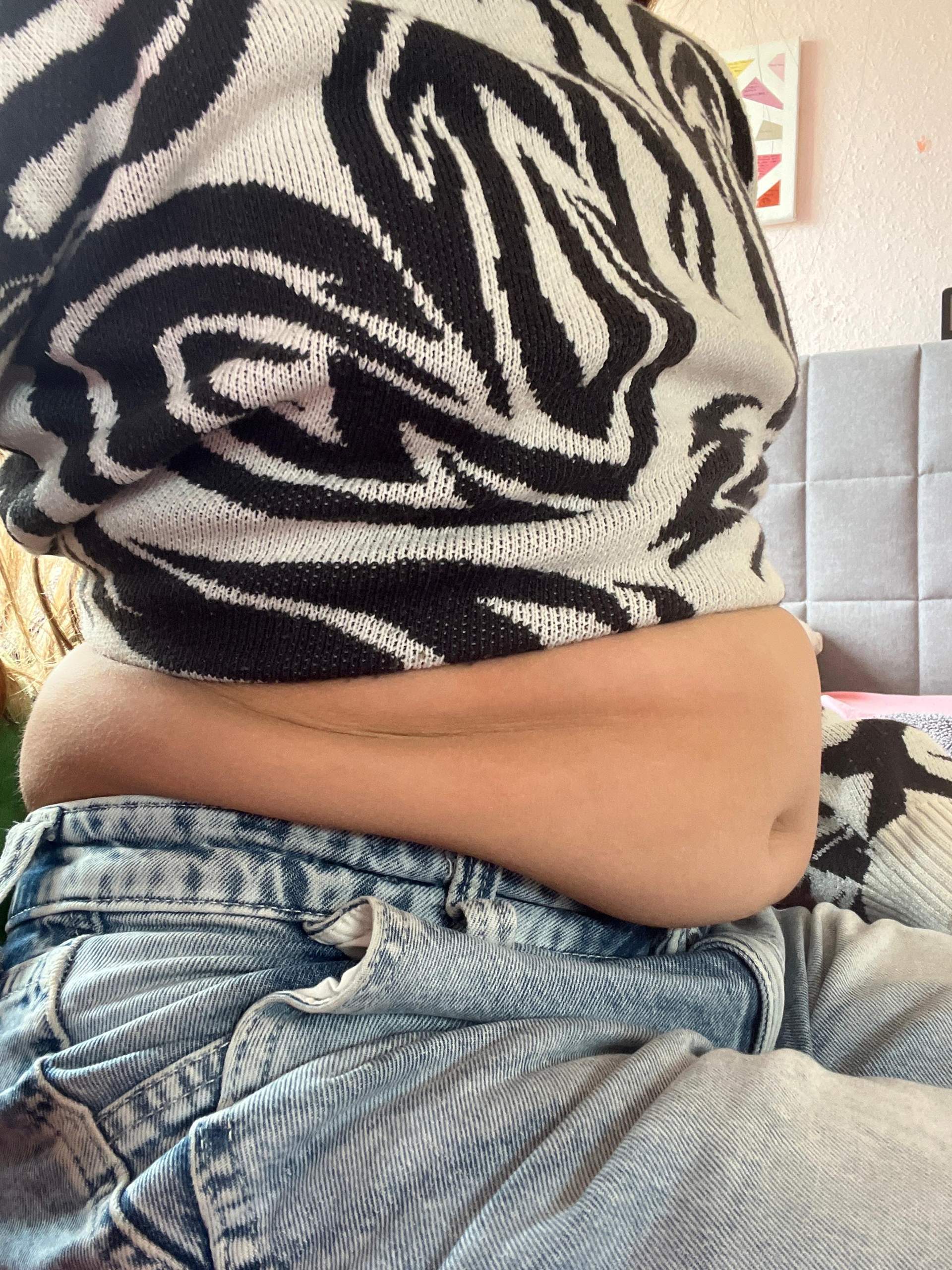 Steht mir das Outfit? (Kleidung, Aussehen, bauchfrei)