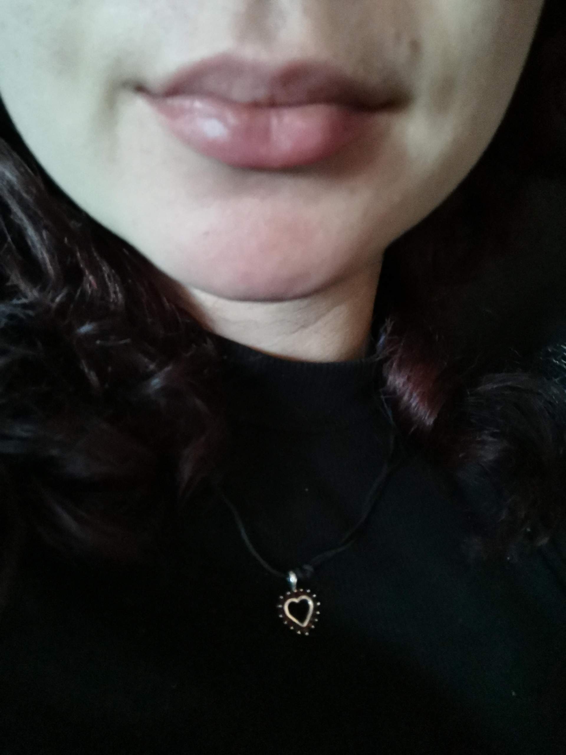 Steht mir ein Eskimo Piercing? (Piercer, Lippenpiercing, vertical labret)
