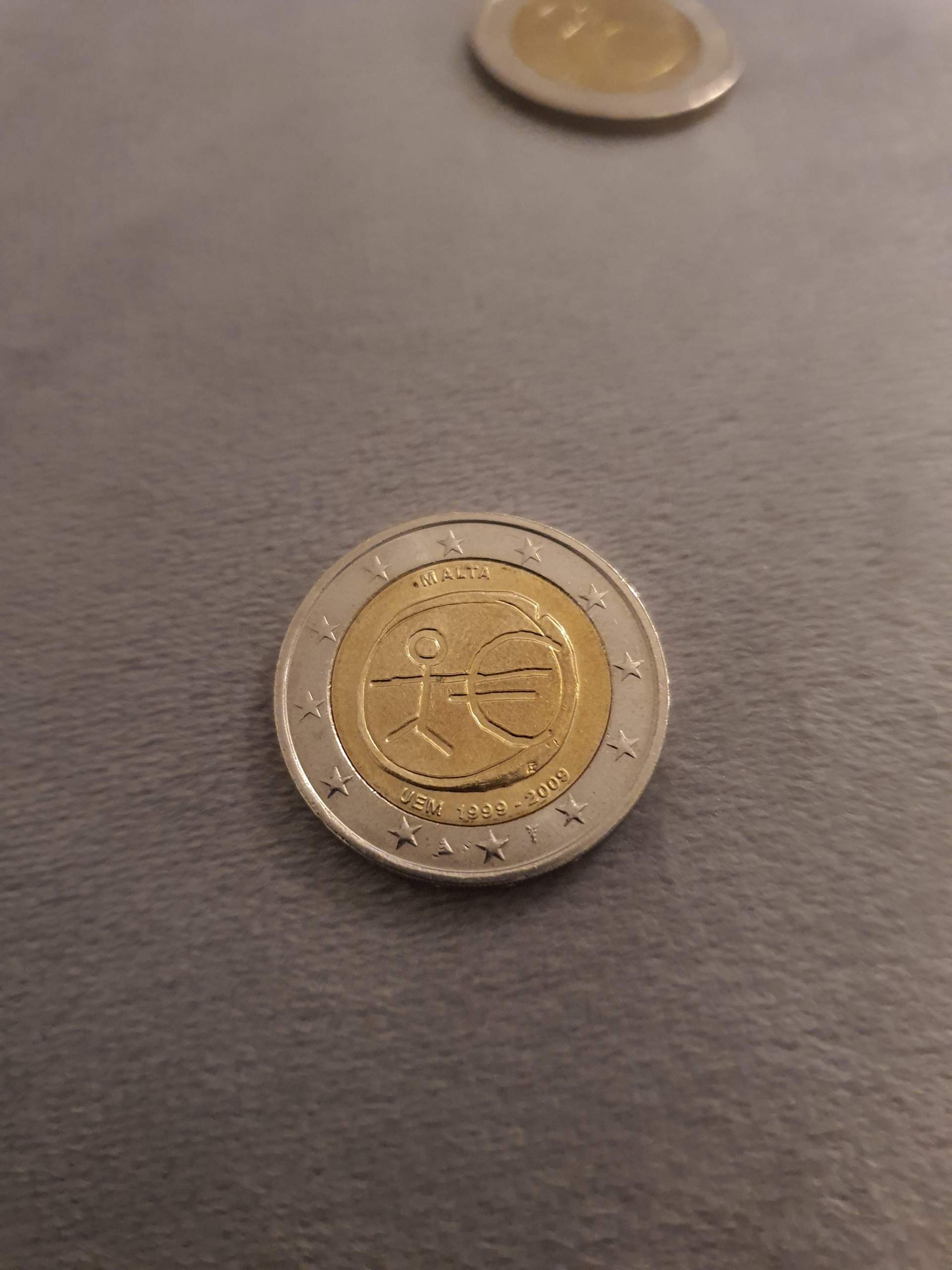 Strichmännchen 2€? Wollte nur gern wissen ob eine von denen eine ...