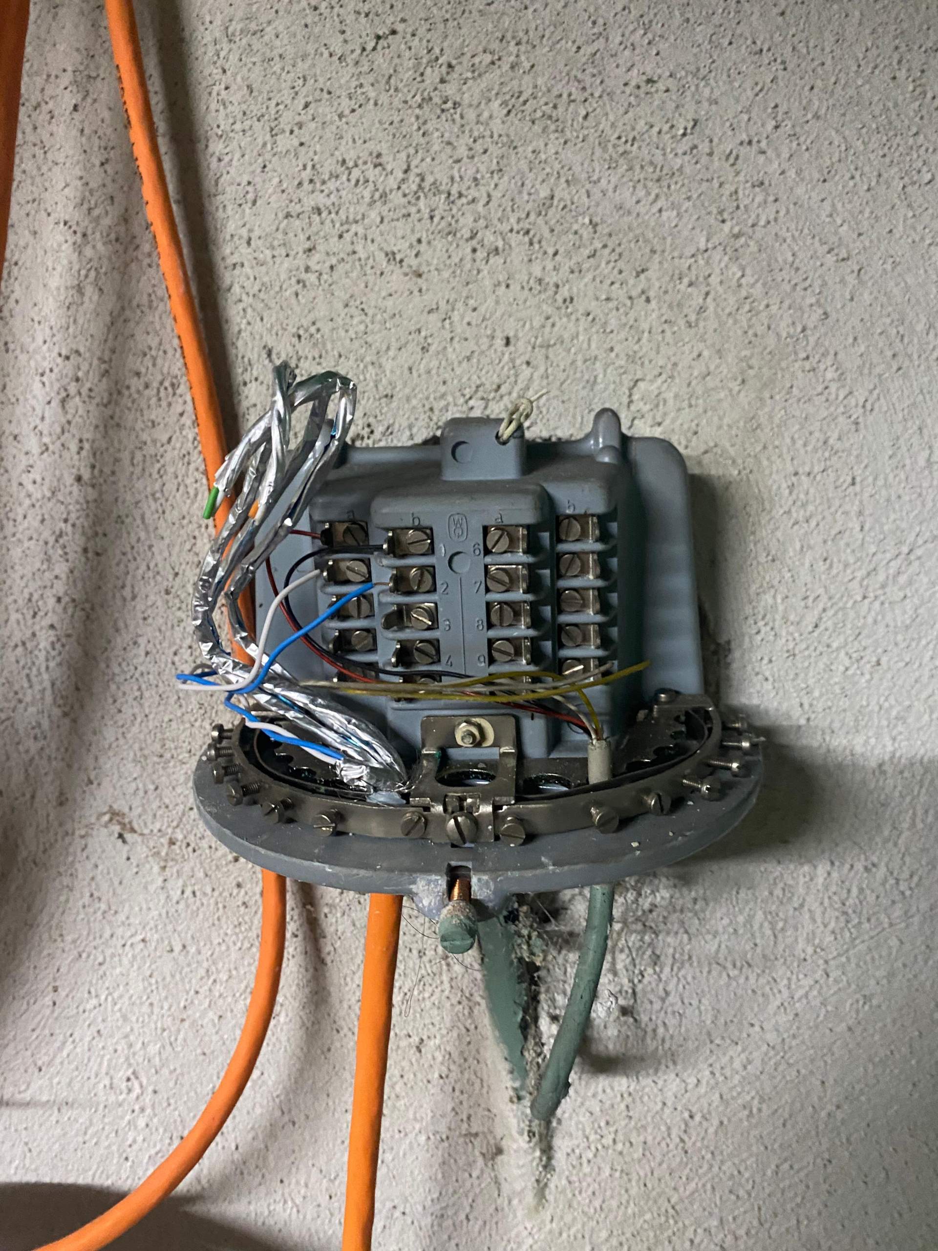 TAE Dose geht nicht? (Internet, WLAN, Netzwerk)