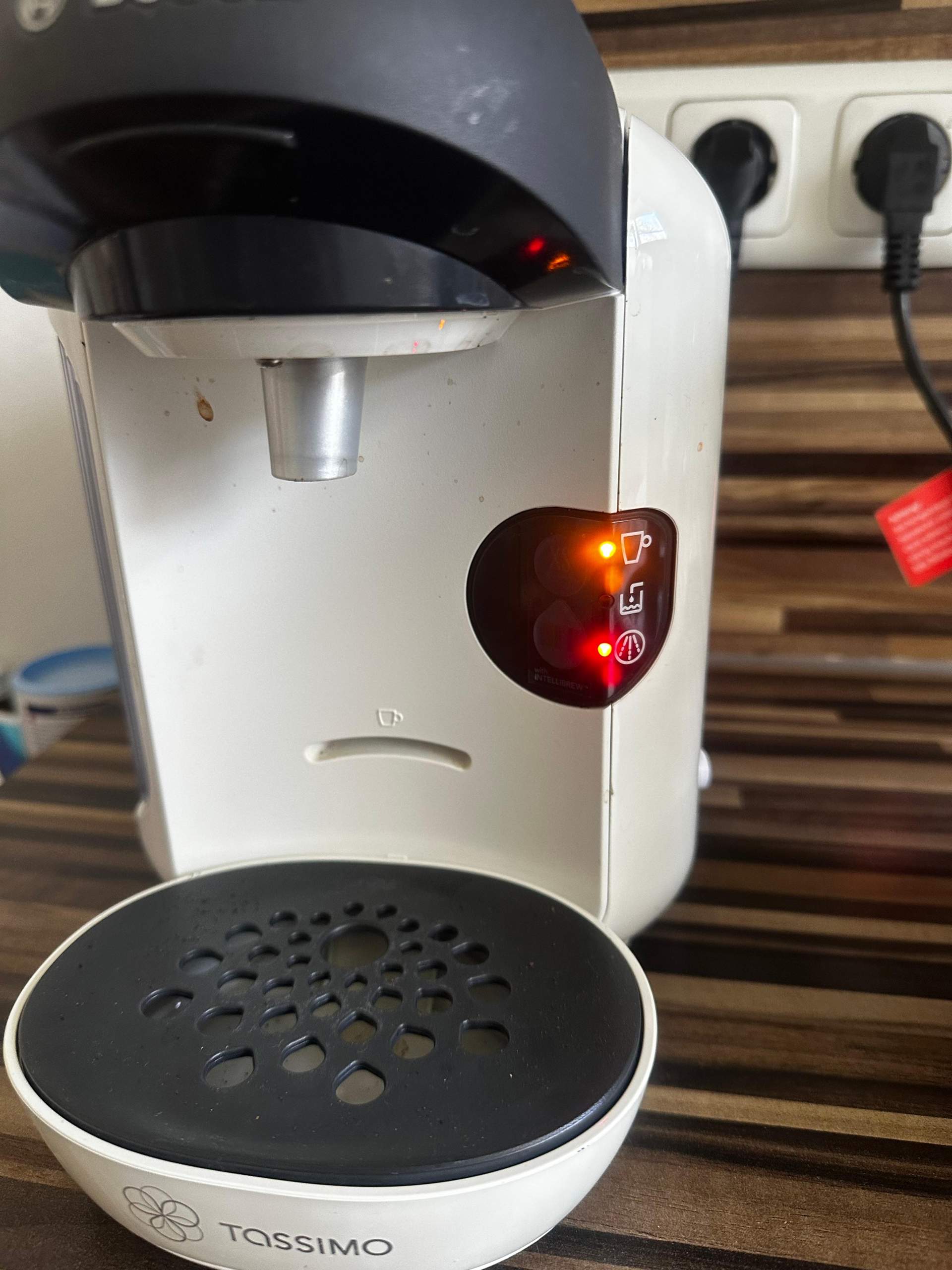 Tassimo Kapselmaschine Fehlermeldung? (Kaffeemaschine, Kaffeevollautomat)