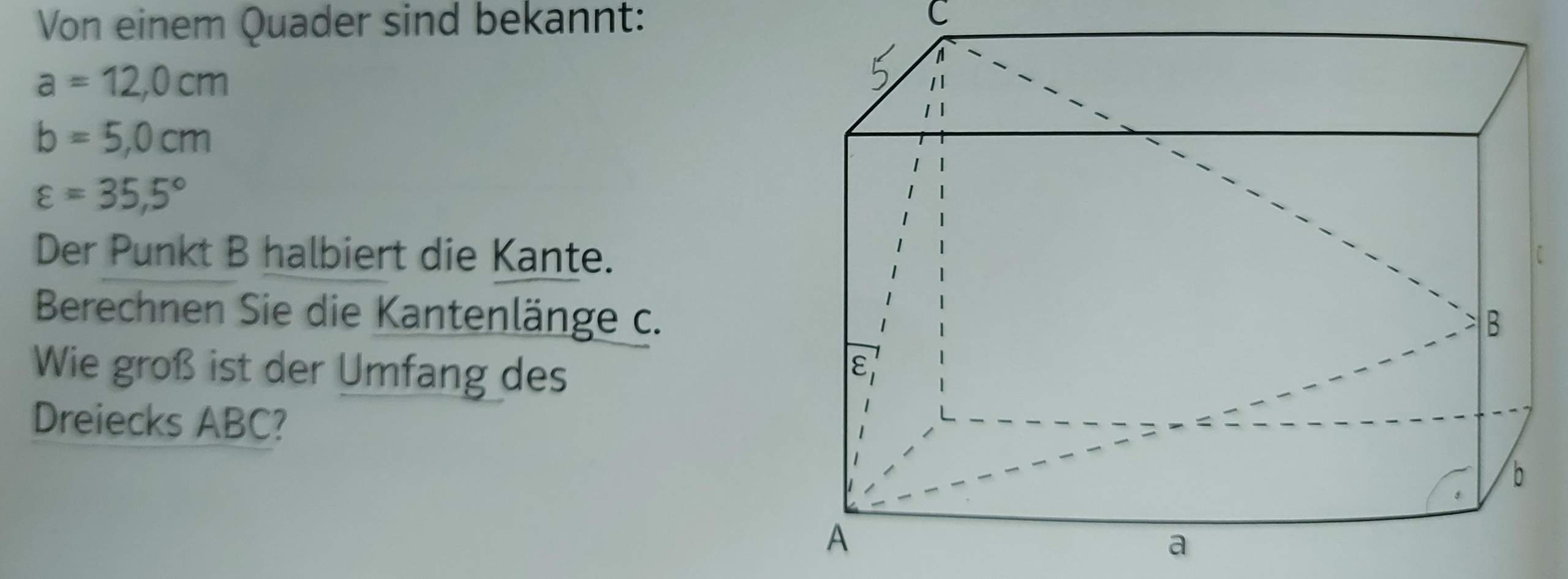 Umfang Dreieck in Quader? (Mathematik, rechnen, Textaufgabe)