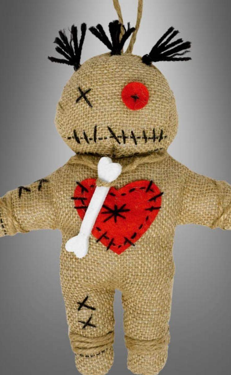 Voodoo Puppe Bedeutung? (Geister, Spiritualität, Esoterik)