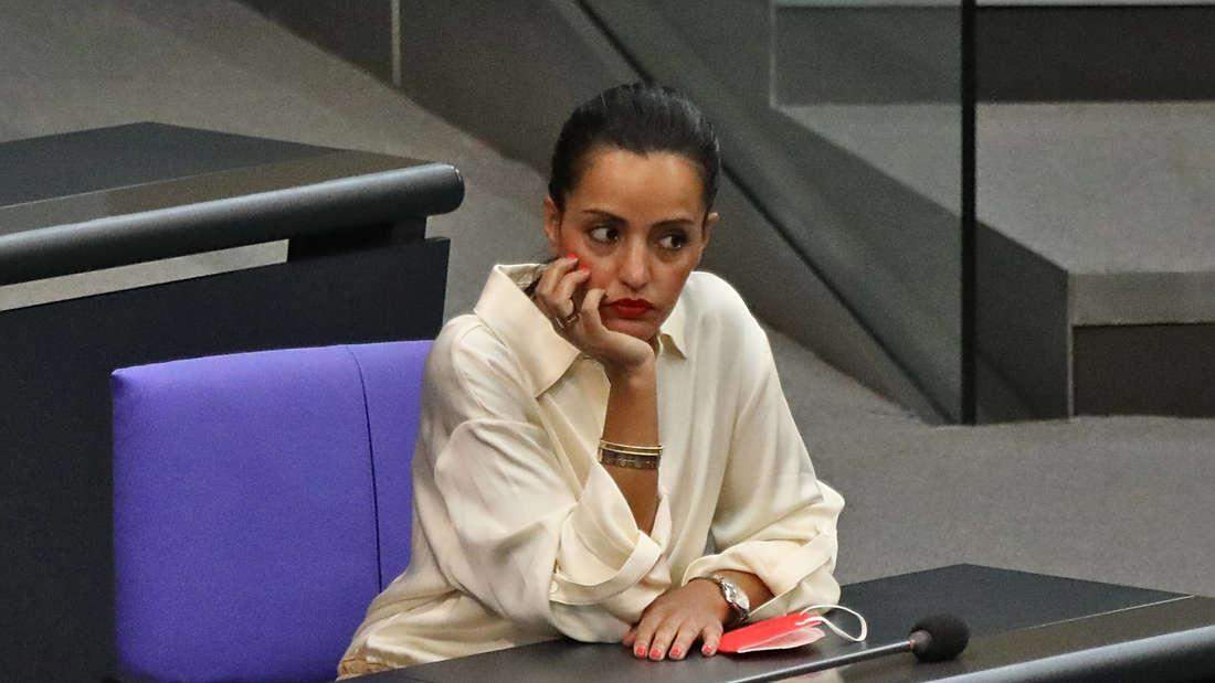 Wärt Ihr traurig, wenn Sawsan Chebli Deutschland verlässt, weil sie ...