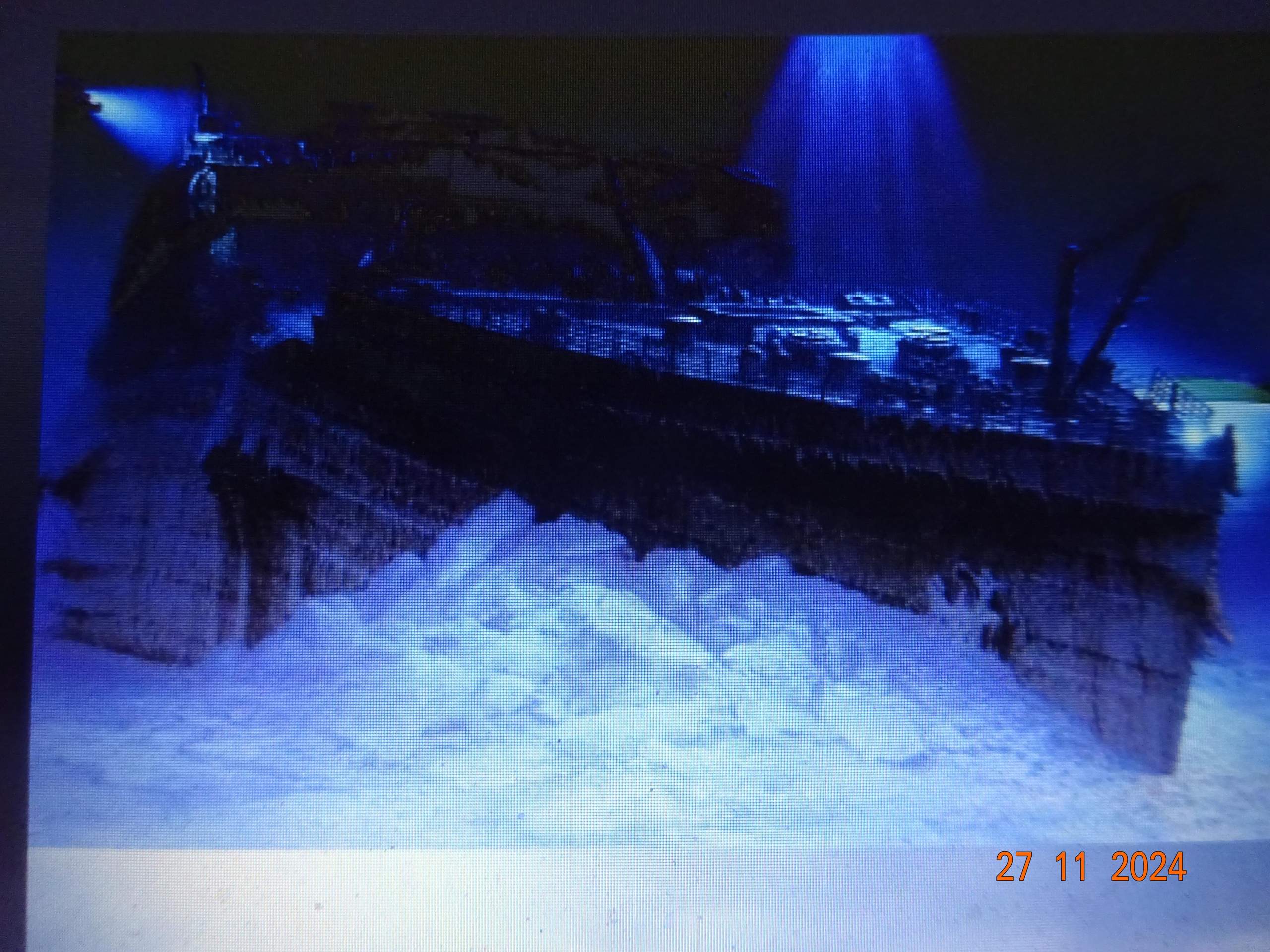 Warum gräbt man den unteren Teil des Bugs der Titanic nicht aus, um die ...