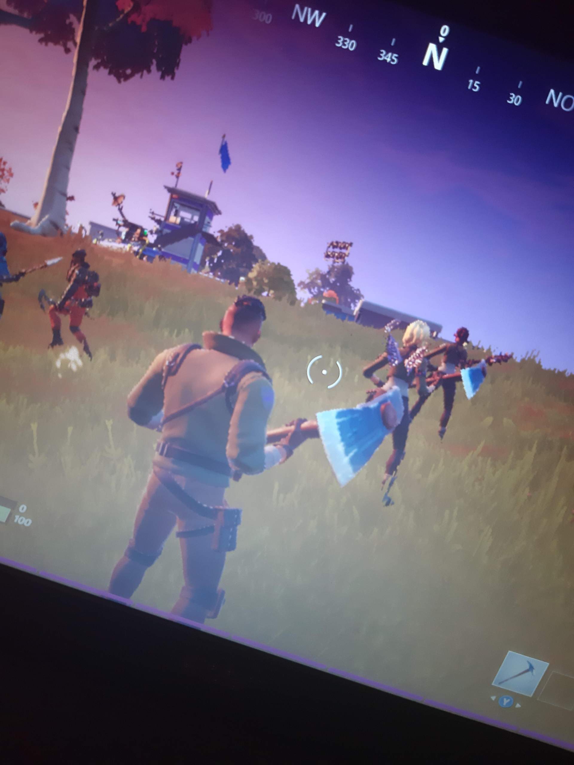 Warum ist bei fortnite die Map verpixelt und sonst alles scharf ...