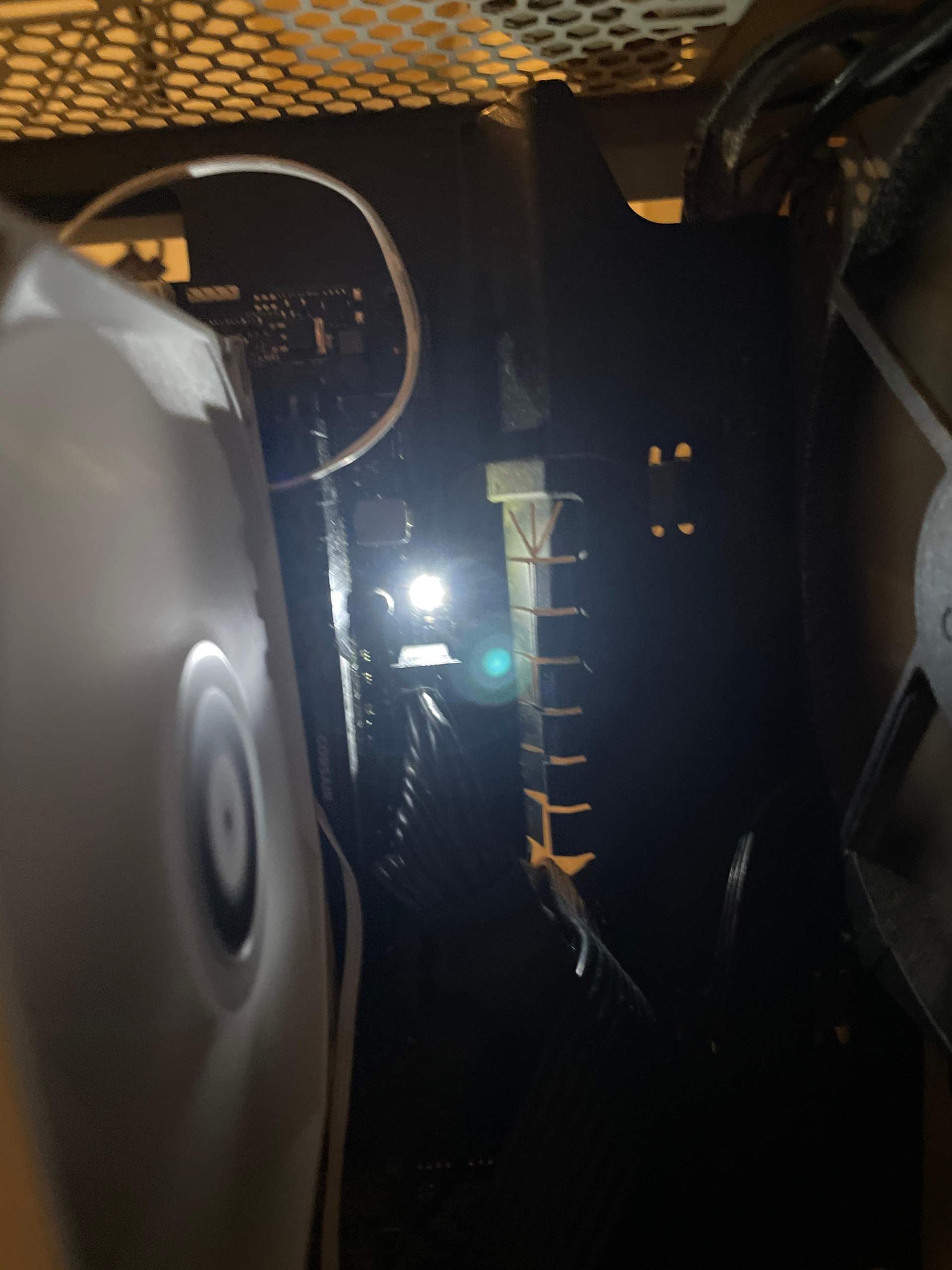 Warum kein bild aber windows 11 sound hören? (Computer, Gaming PC, kein ...