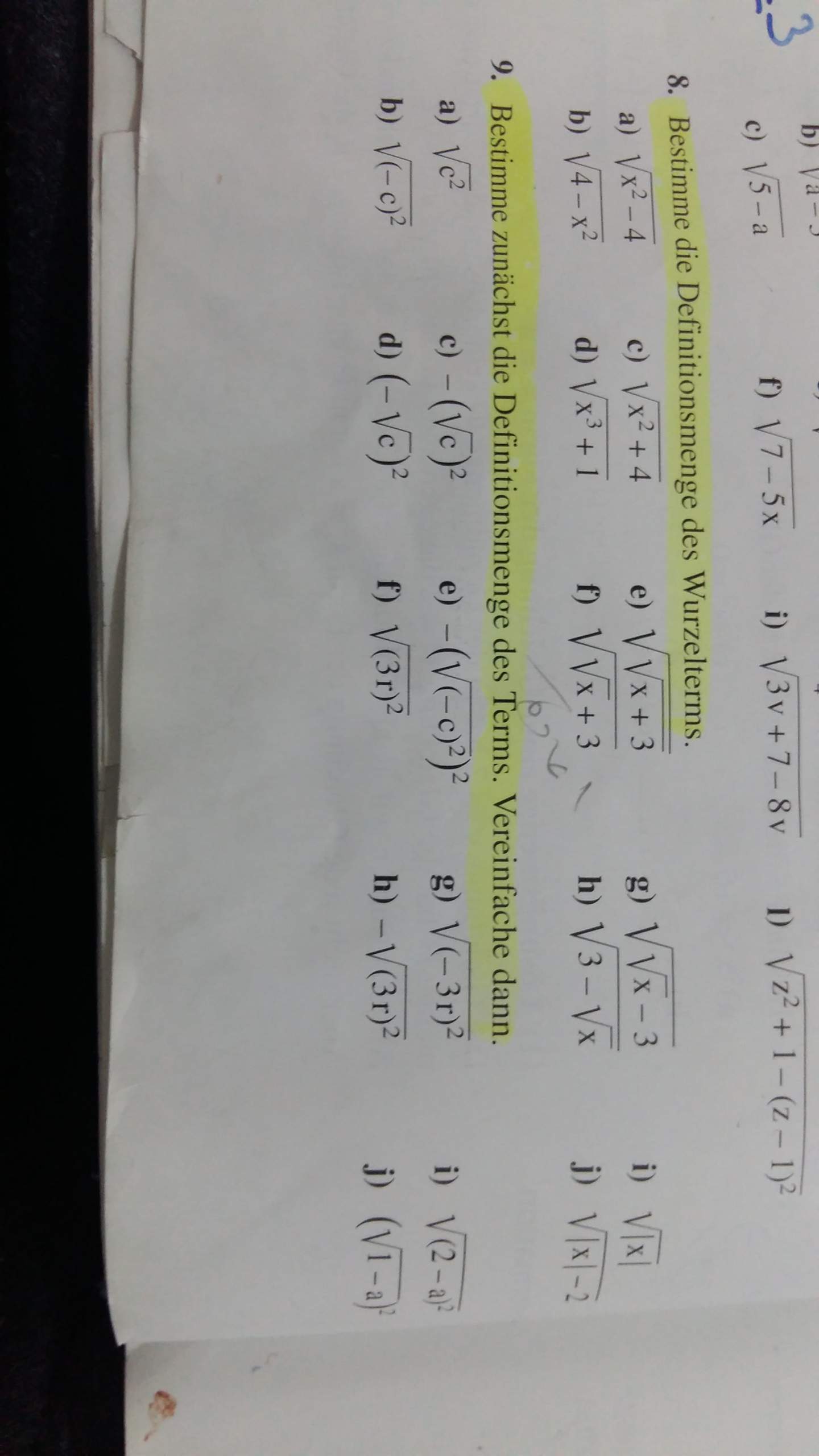Warum schreibt man die Variable im Betrag? (Mathematik, Wurzel)