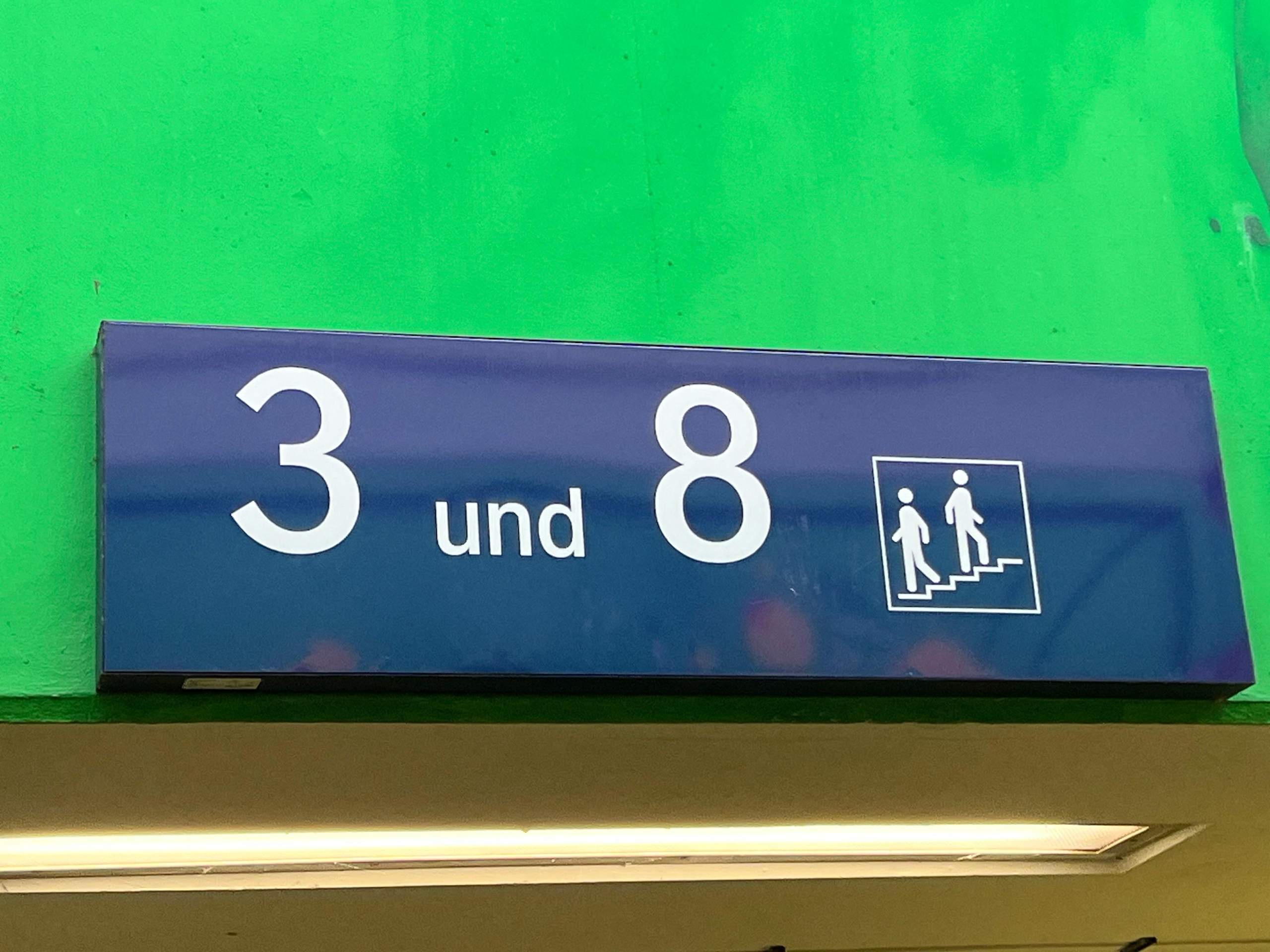 Warum sind die Gleise nebeneinander? (Bahn, Zug, Deutsche Bahn)