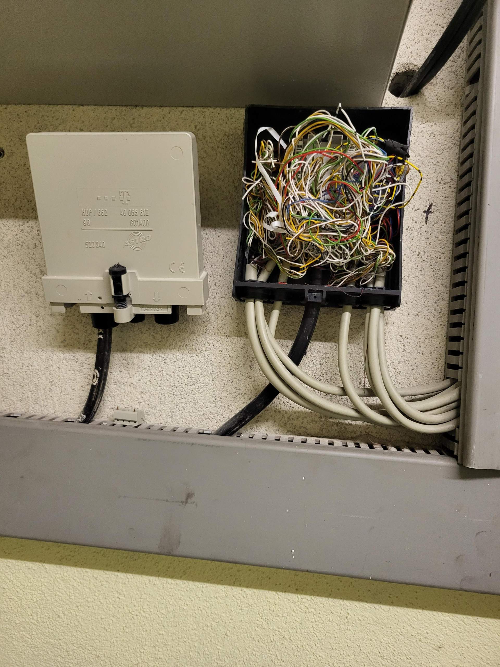 Was davon ist der DSl-Verteiler? (Internet, Techniker)