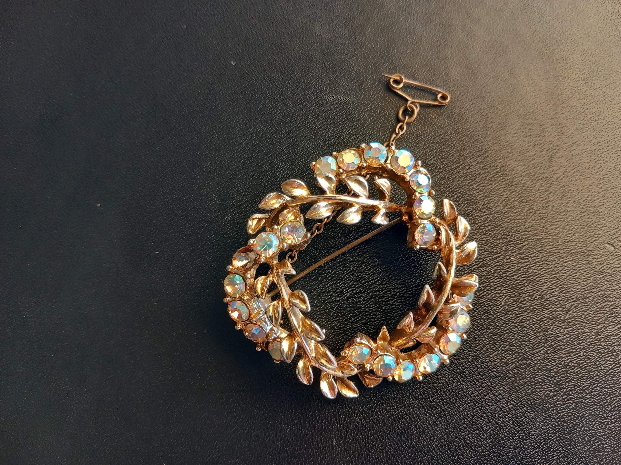 Was für ein Brosche ist das? (Wert, Gold, Silber)