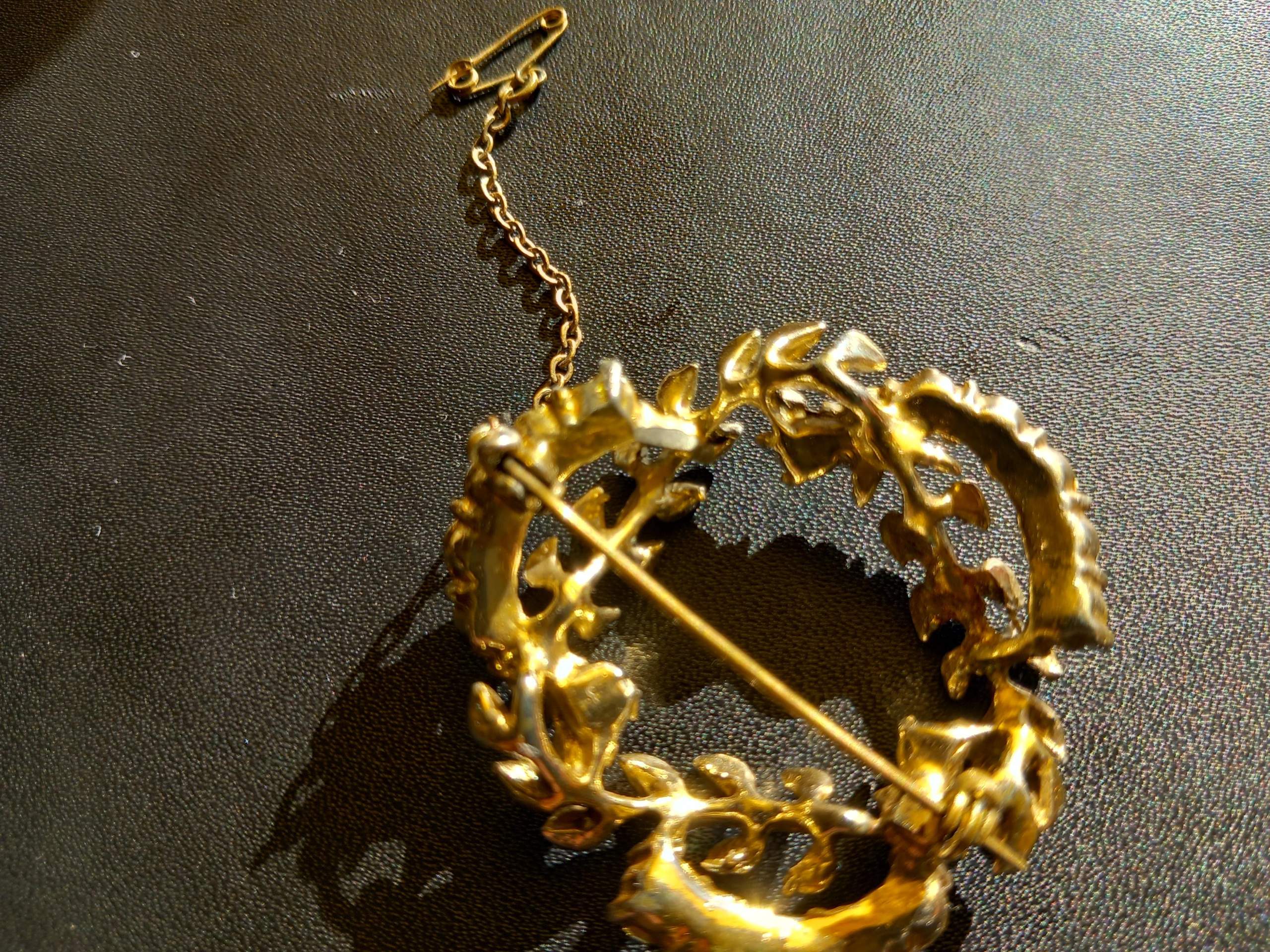 Was für ein Brosche ist das? (Wert, Gold, Silber)