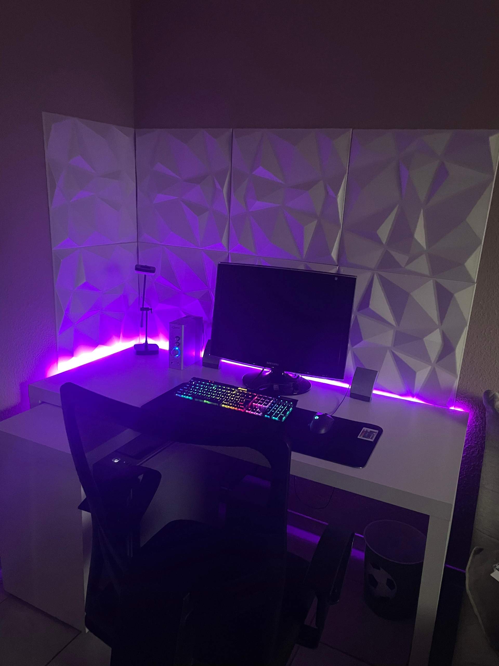 Was für Gedgets für meiner Gaming Ecke? (PC, Gaming setup, Clean)