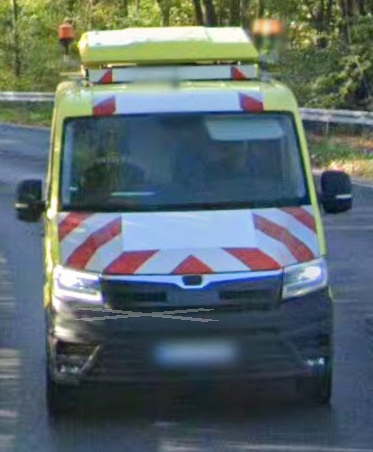 Was ist das eigentlich für ein komisches Auto, das auf so vielen Google Maps-Aufnahmen zu sehen ...