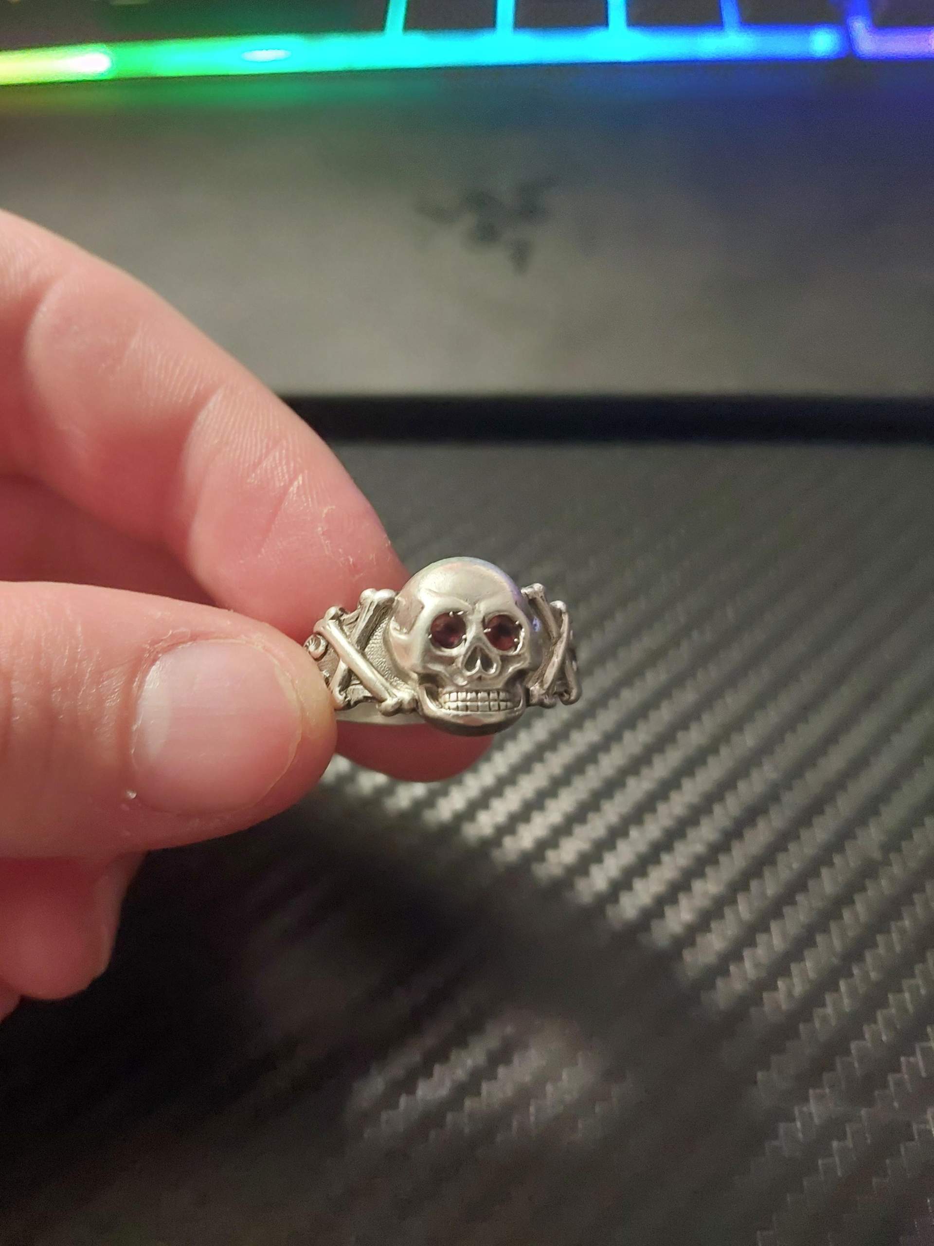 Was ist das für ein ring? (Silber)