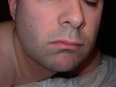 Was kann man gegen Bartschatten machen? (Bart, Kaschieren)