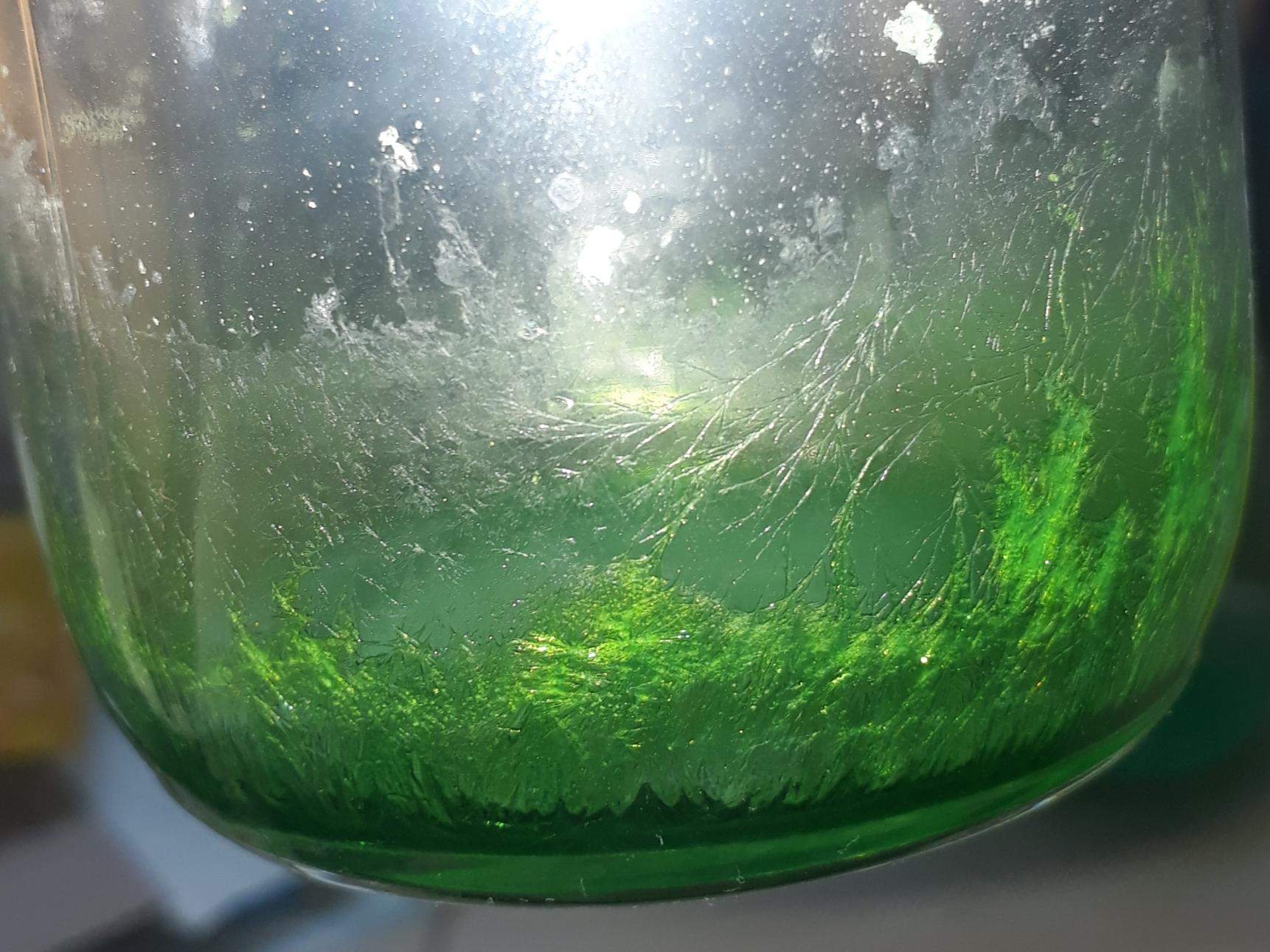 Was passiert mit CuSO4 und NaCl in Wasser? (Reaktion ...