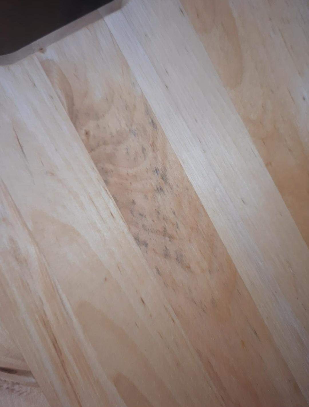 Was sind das für Flecken auf dem Schneidebrett? (Küche, Holz)