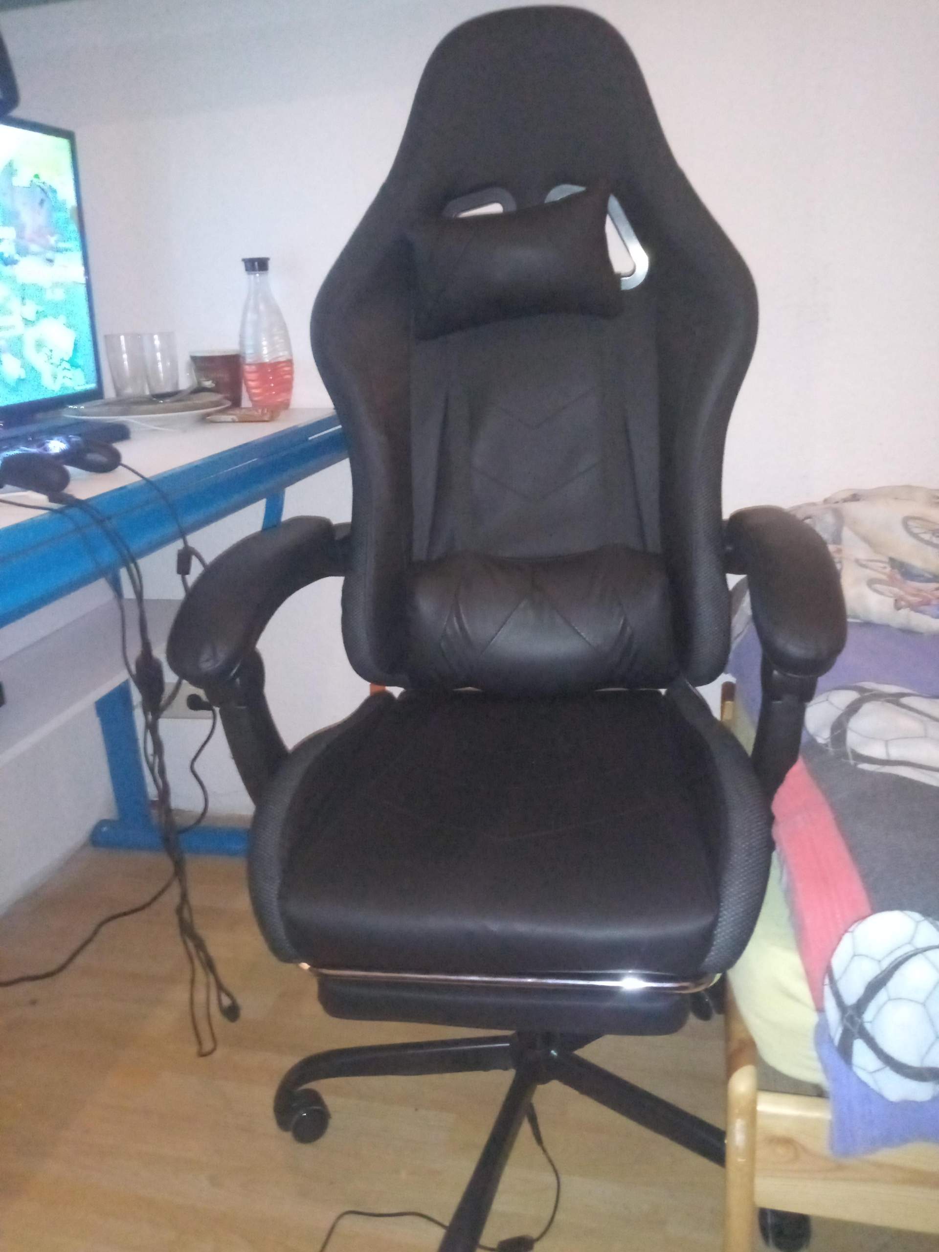 Was soll ich machen bei mein gaming Stuhl ist das LED Kabel gerissen was soll ich tun?