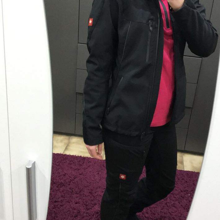 Was Soll Ich Morgen Zu Einem Umzug Von Einem Freund Anziehen Mode 7590